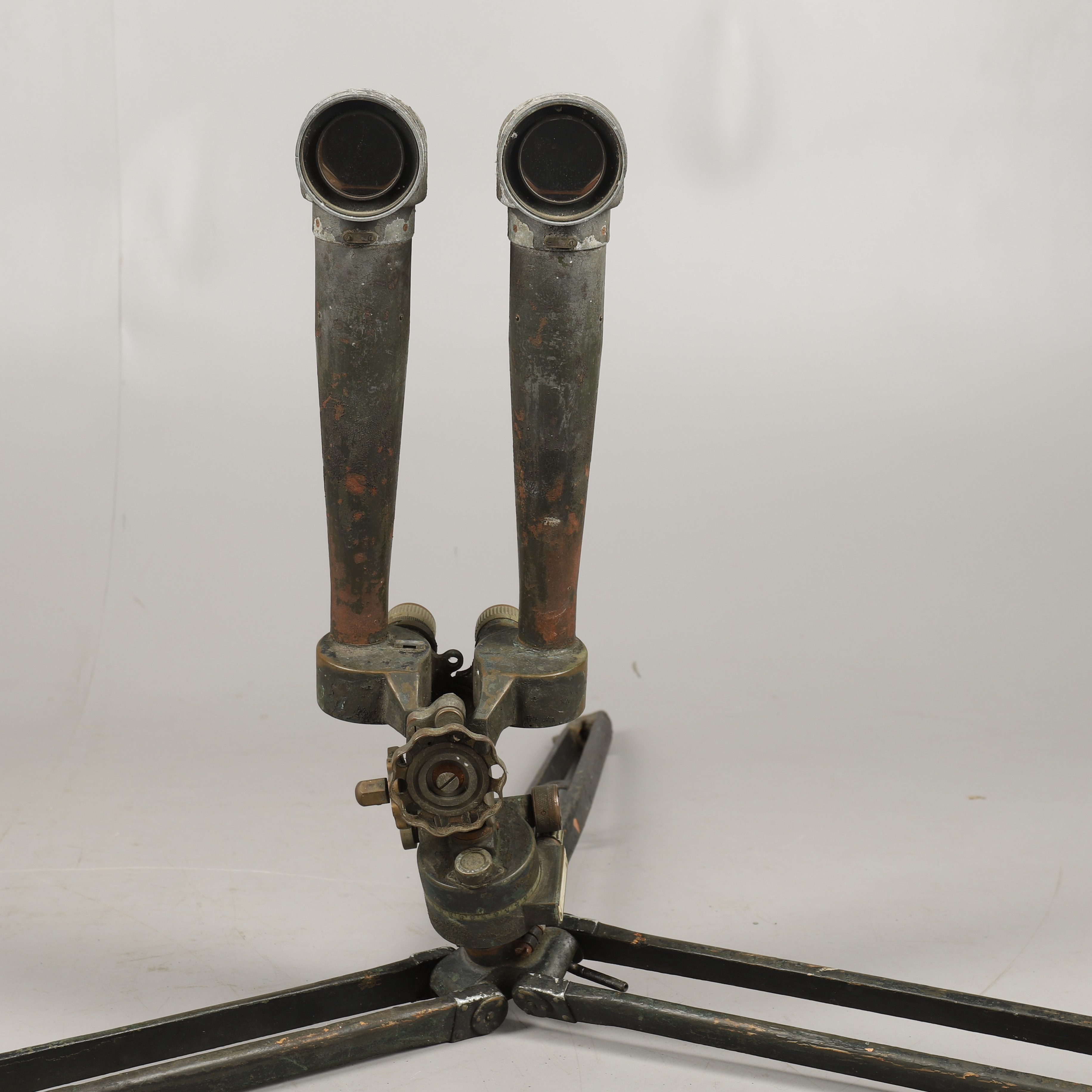 Images for 2650998. A GERMAN WORLD WAR I 'DONKEY EARS' PRISMATIC FIELD ...