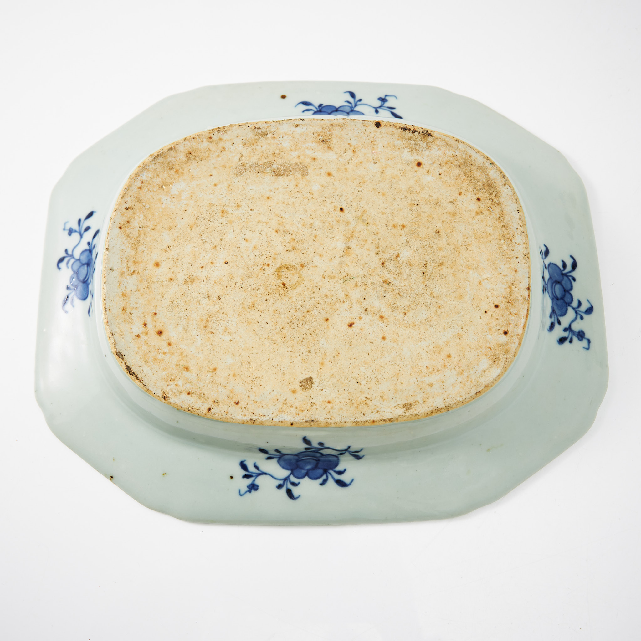 Images for 2658871. DISH, porcelain, China, Jiaqing (1796-1820 ...