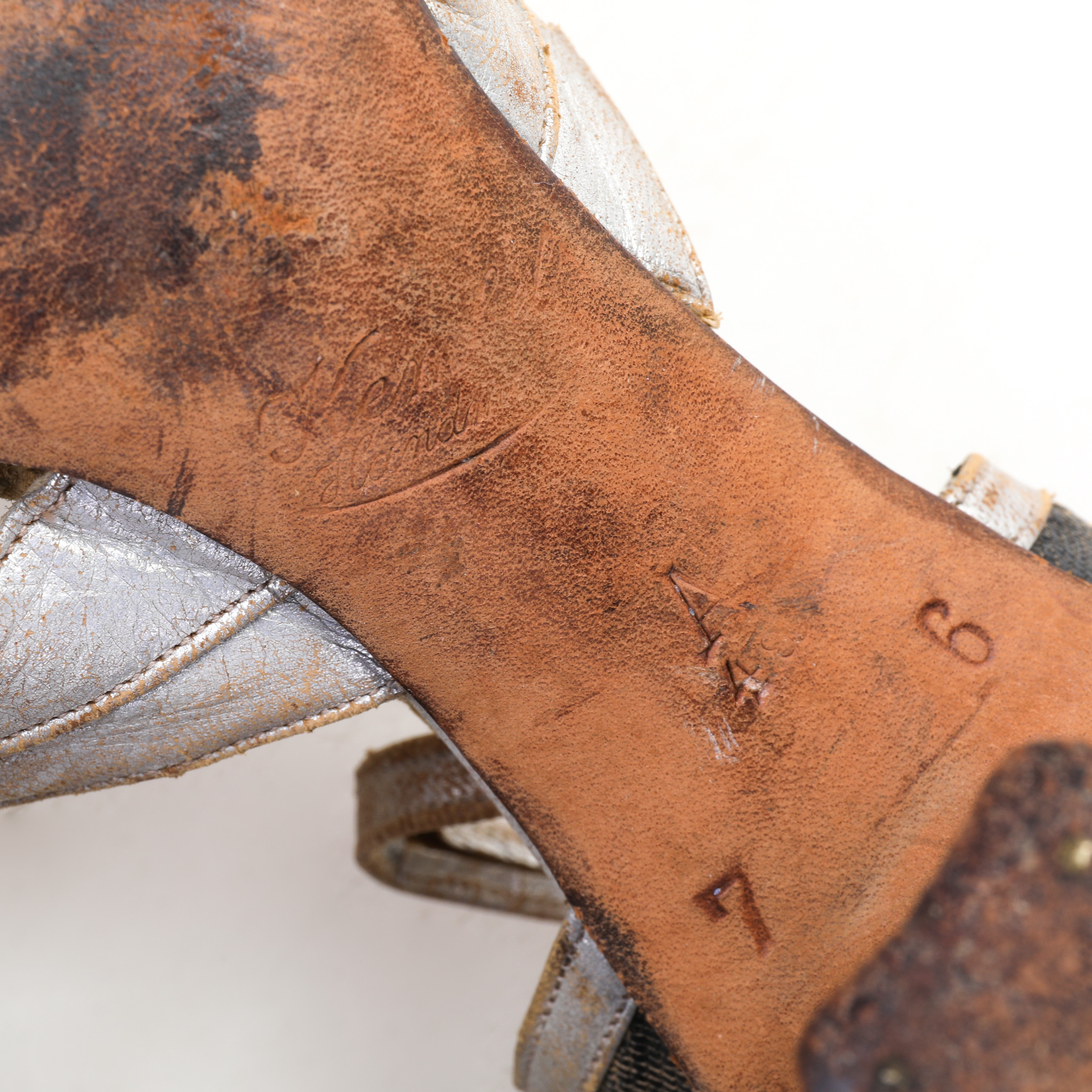 Bilder för 2688784. ANTIKA DAMSKOR, 4 par, 1890-1900-tal. läder ...