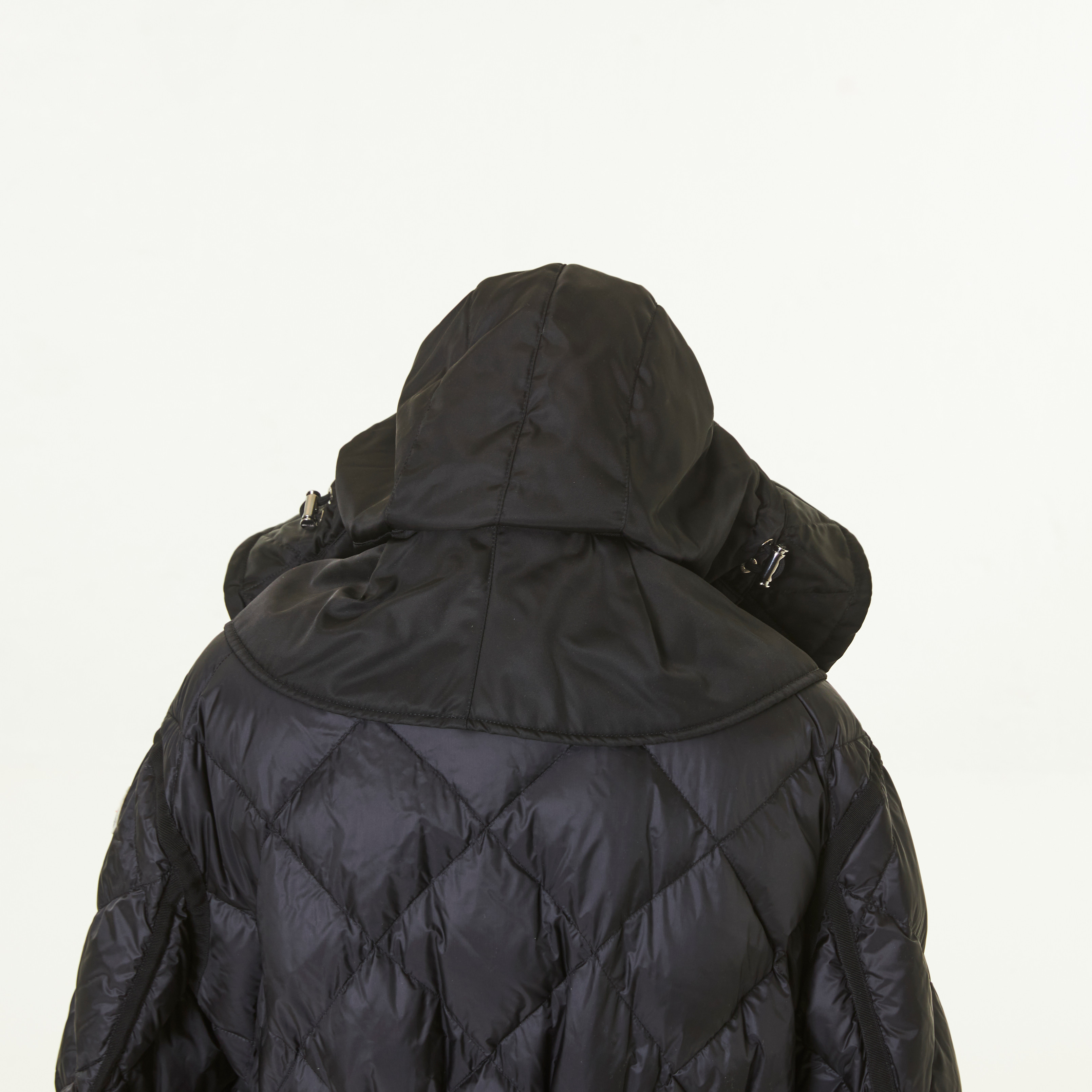 Bilder för 2711422. MONCLER, dunjacka, svart, quiltat mönster, med ...