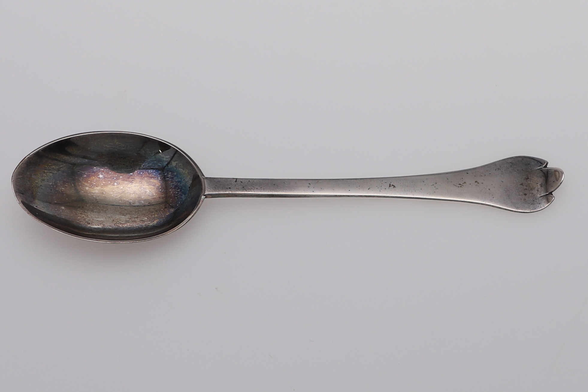 Images for 2718489. AN ELIZABETH II CASED COMMEMORATIVE TREFID SPOON ...