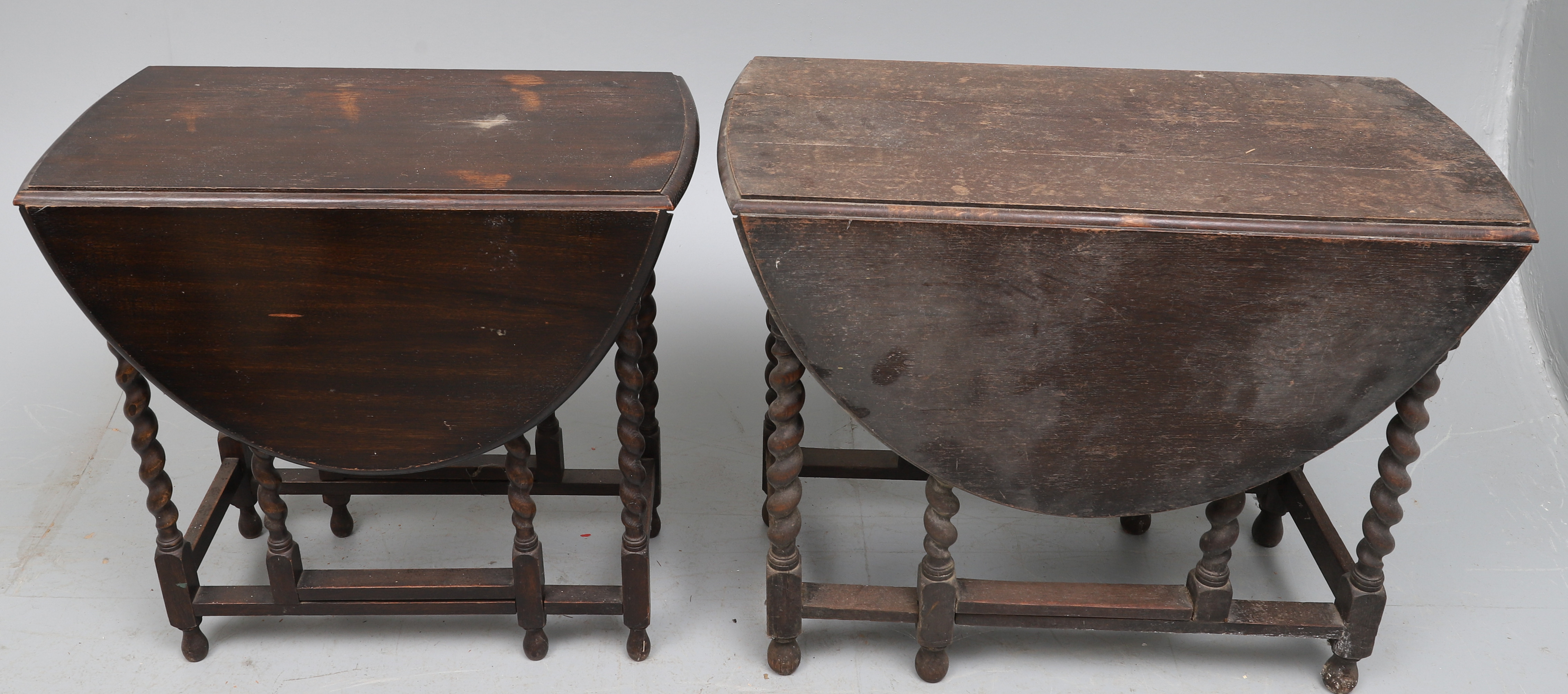 Images for 2718966. TWO REPRODUCTION 17TH CENTURY STYLE OAK GATELEG ...