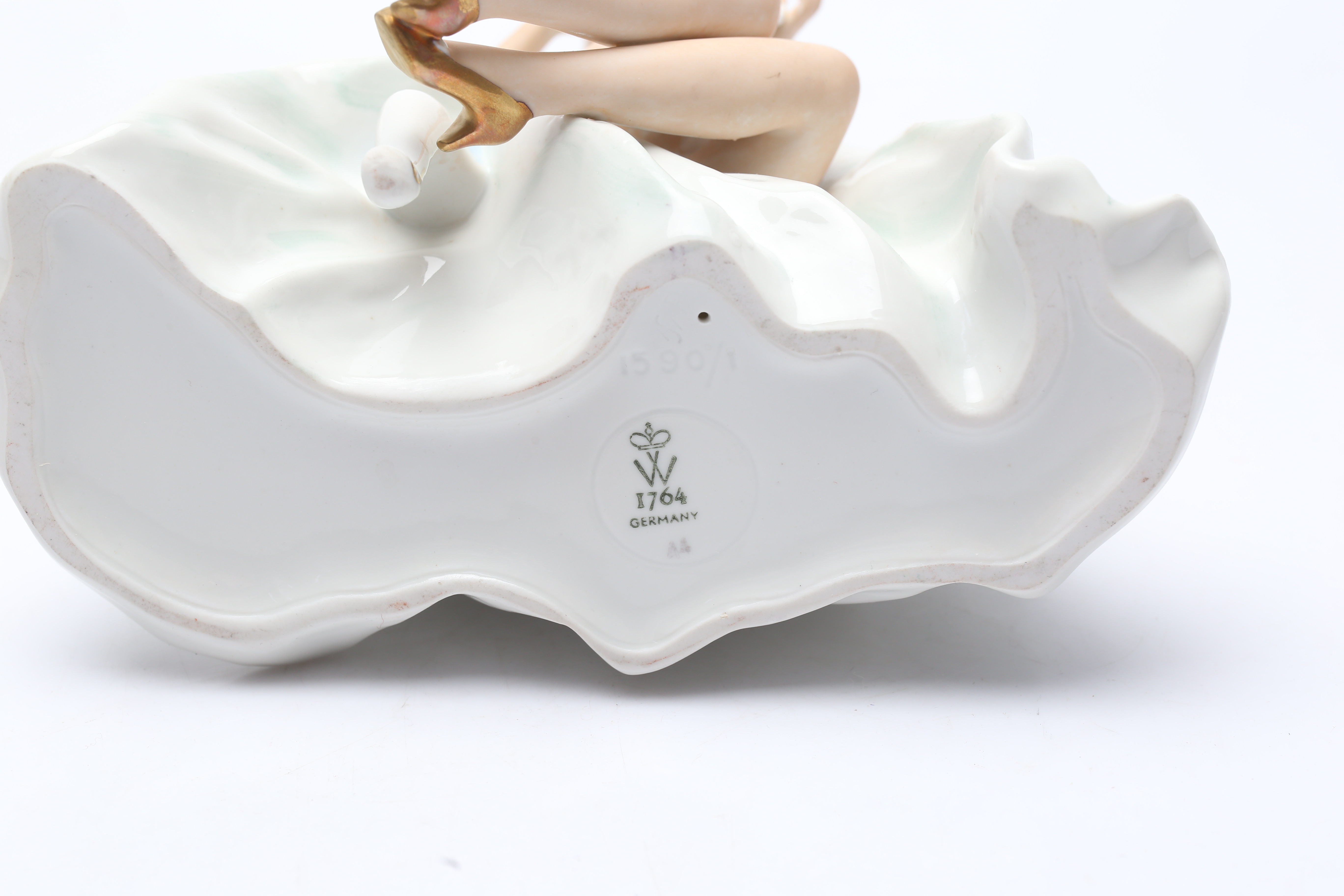 Images for 2724966. FIGURE, porcelain, Wallendorf, Germany. - Auctionet
