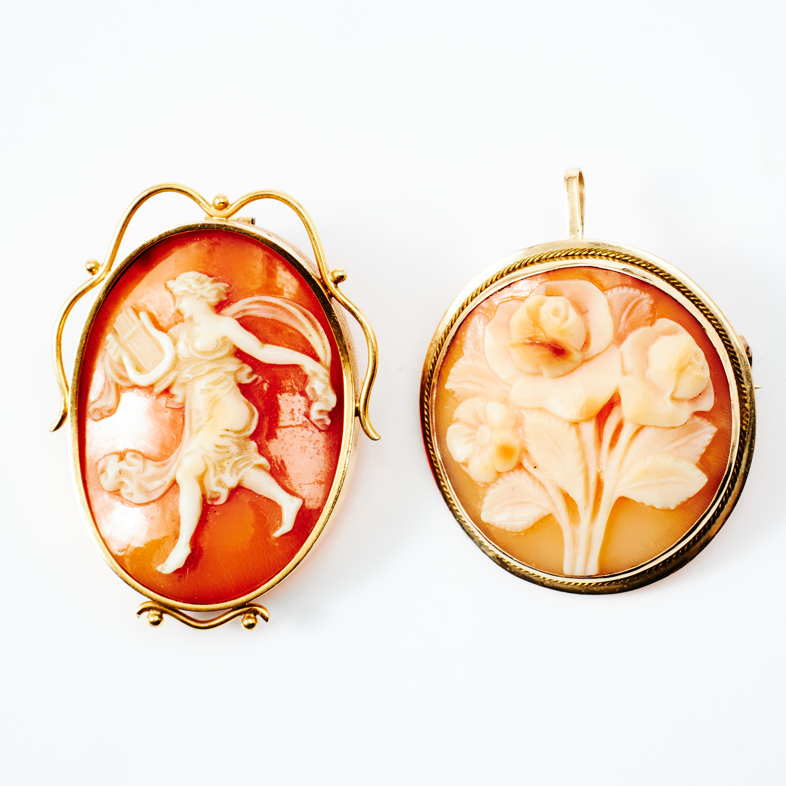 Images for 2733662. BROOCHES/PENDANTS, 2 pcs., 14 each 18k gold, cameos ...