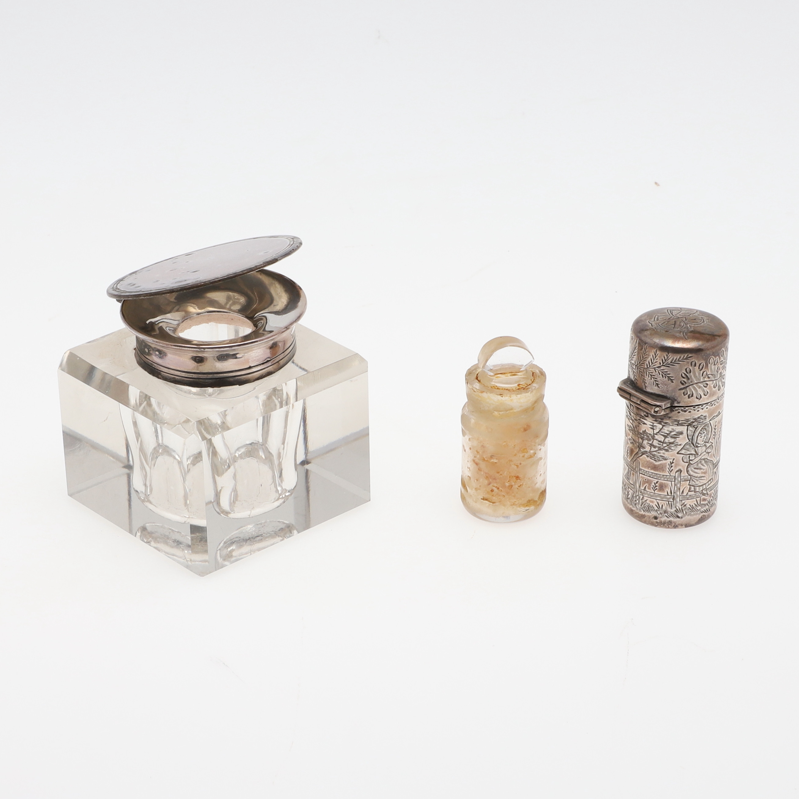 Images for 2744353. SAMPSON MORDAN - VICTORIAN SILVER ENGRAVED SCENT ...