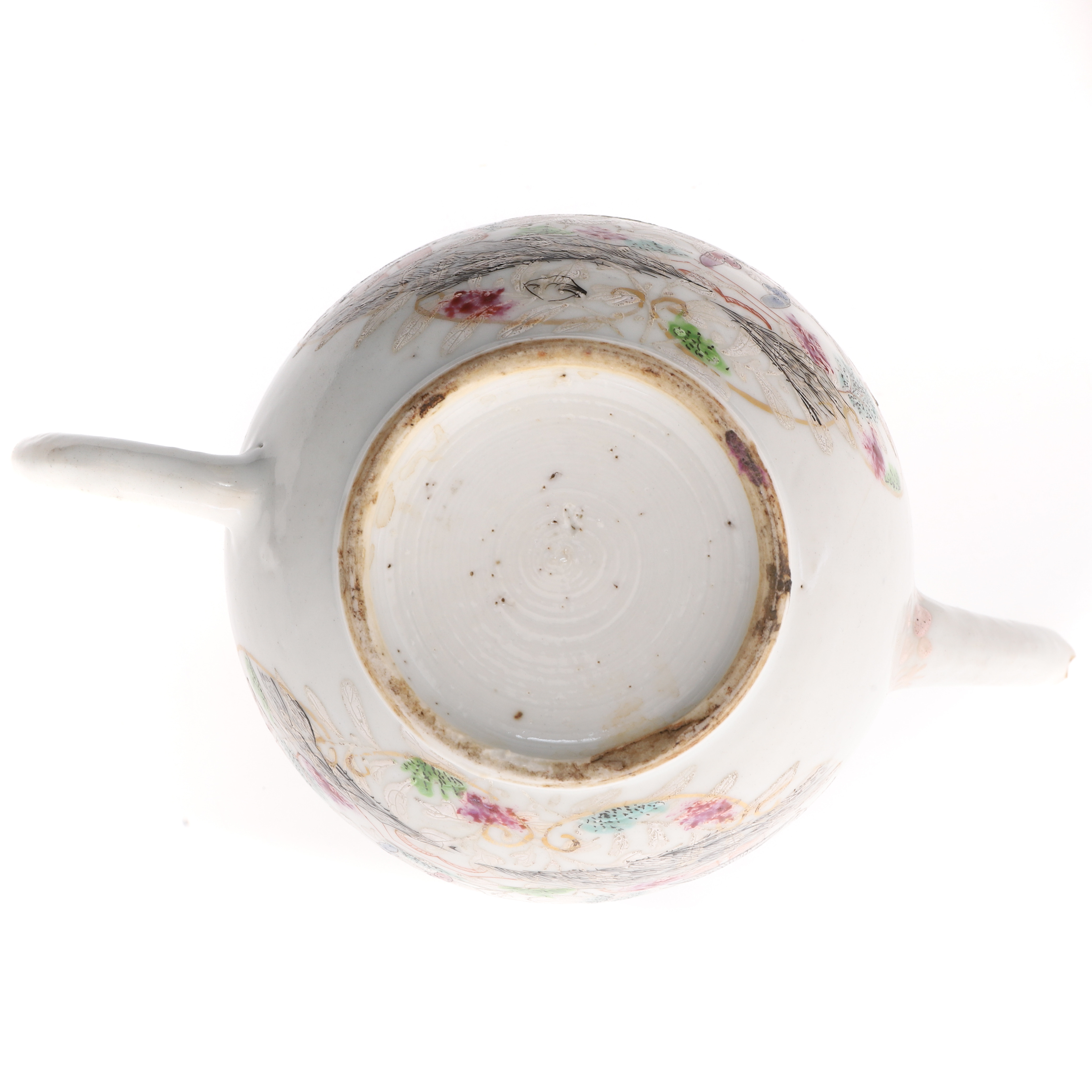 Images for 2763420. A CHINESE EXPORT 'FAMILLE-ROSE' BULLET SHAPED ...