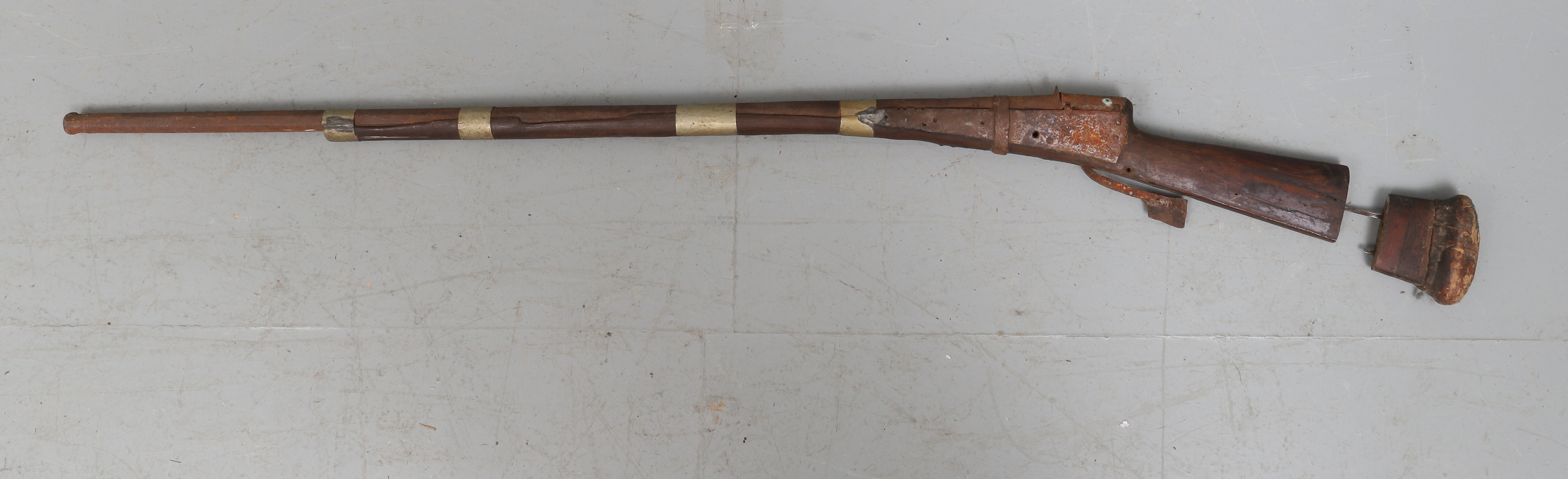 Images for 2766452. A YEMENI SINGLE SHOT MUSKET, 19TH CENTURY. - Auctionet