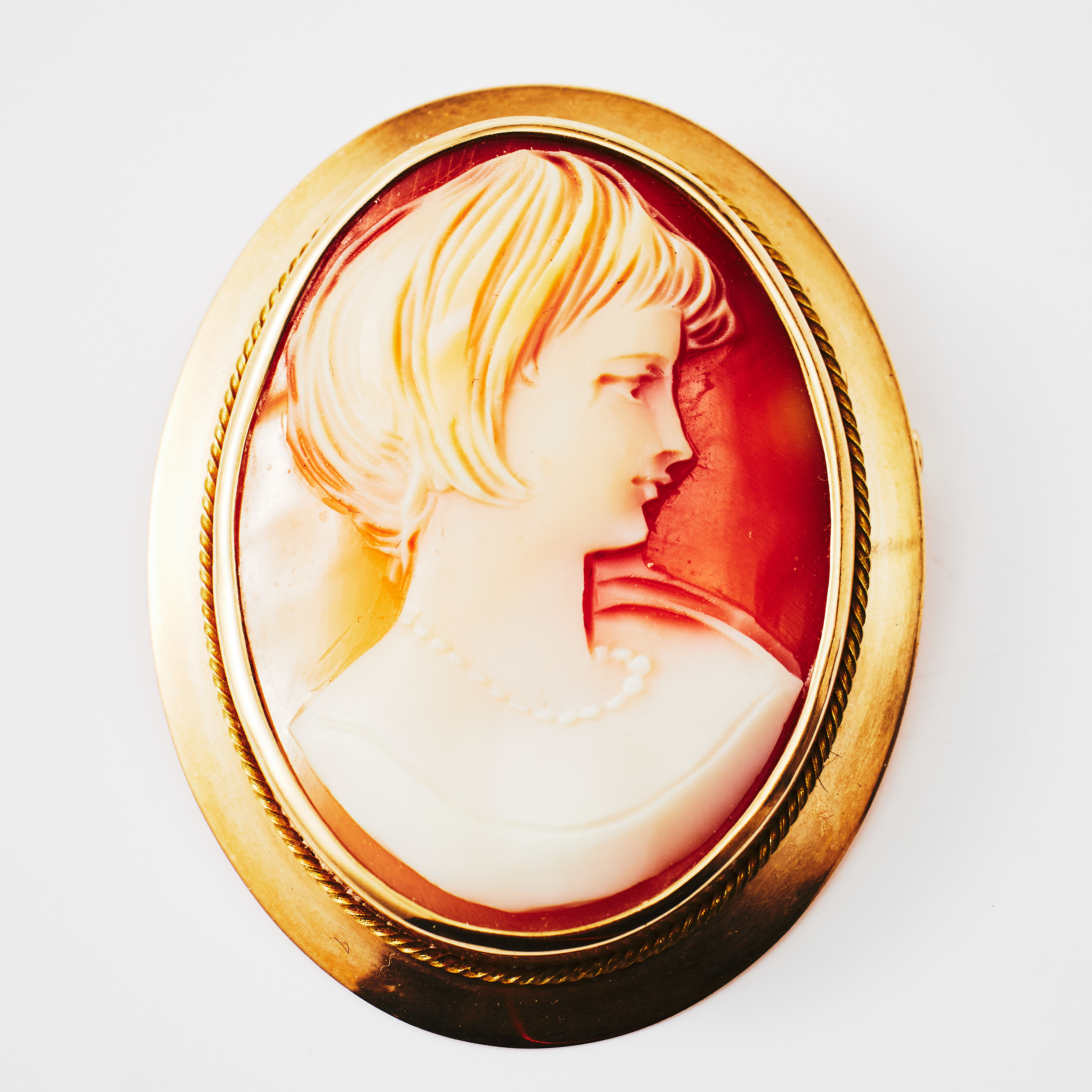 Images for 2769836. BROOCH, 14k gold, cameo, cut seashell representing ...