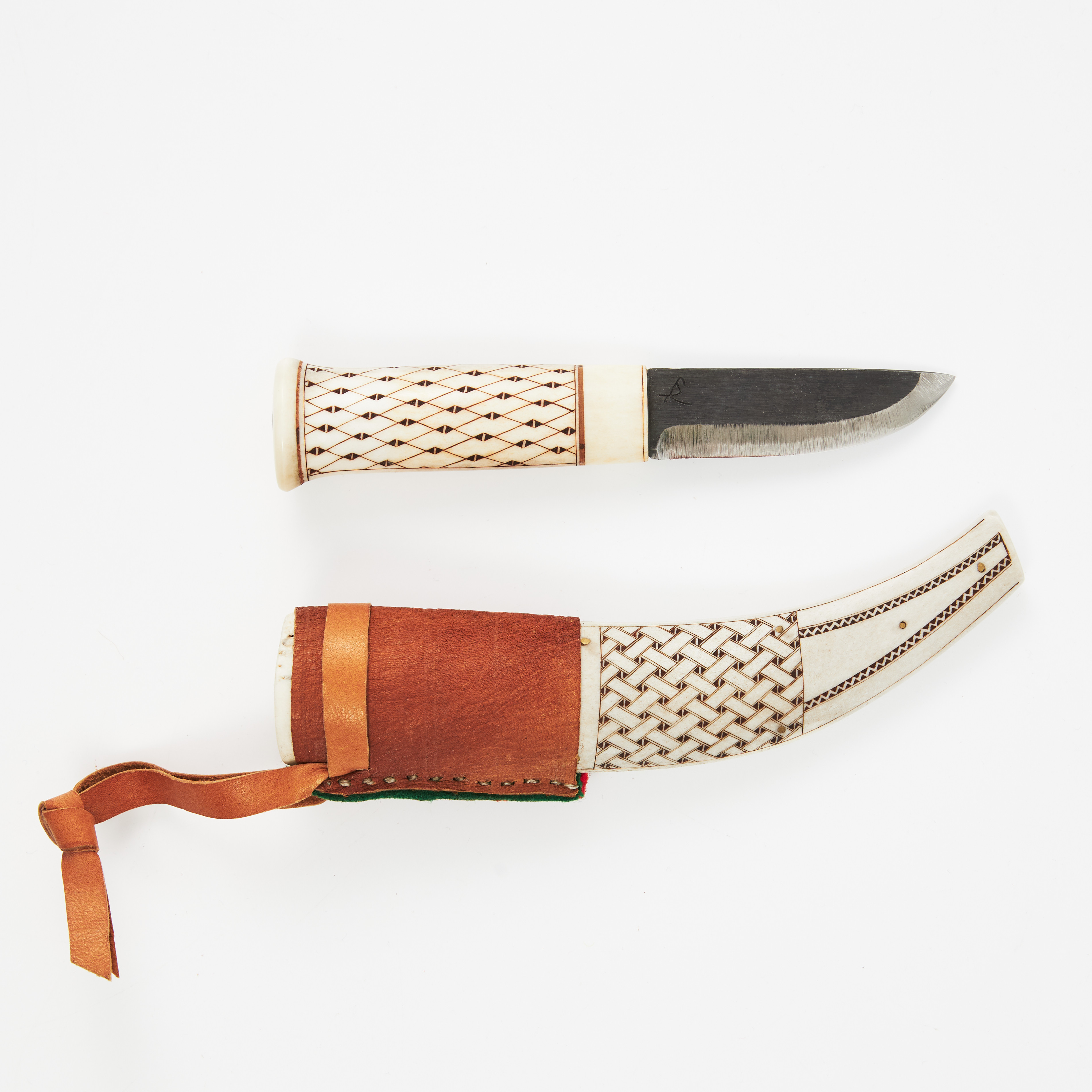 Bilder zu 2778131. SVEN-ÅKE RISFJELL (FÖDD 1950). Halbhorn, Griff aus ...