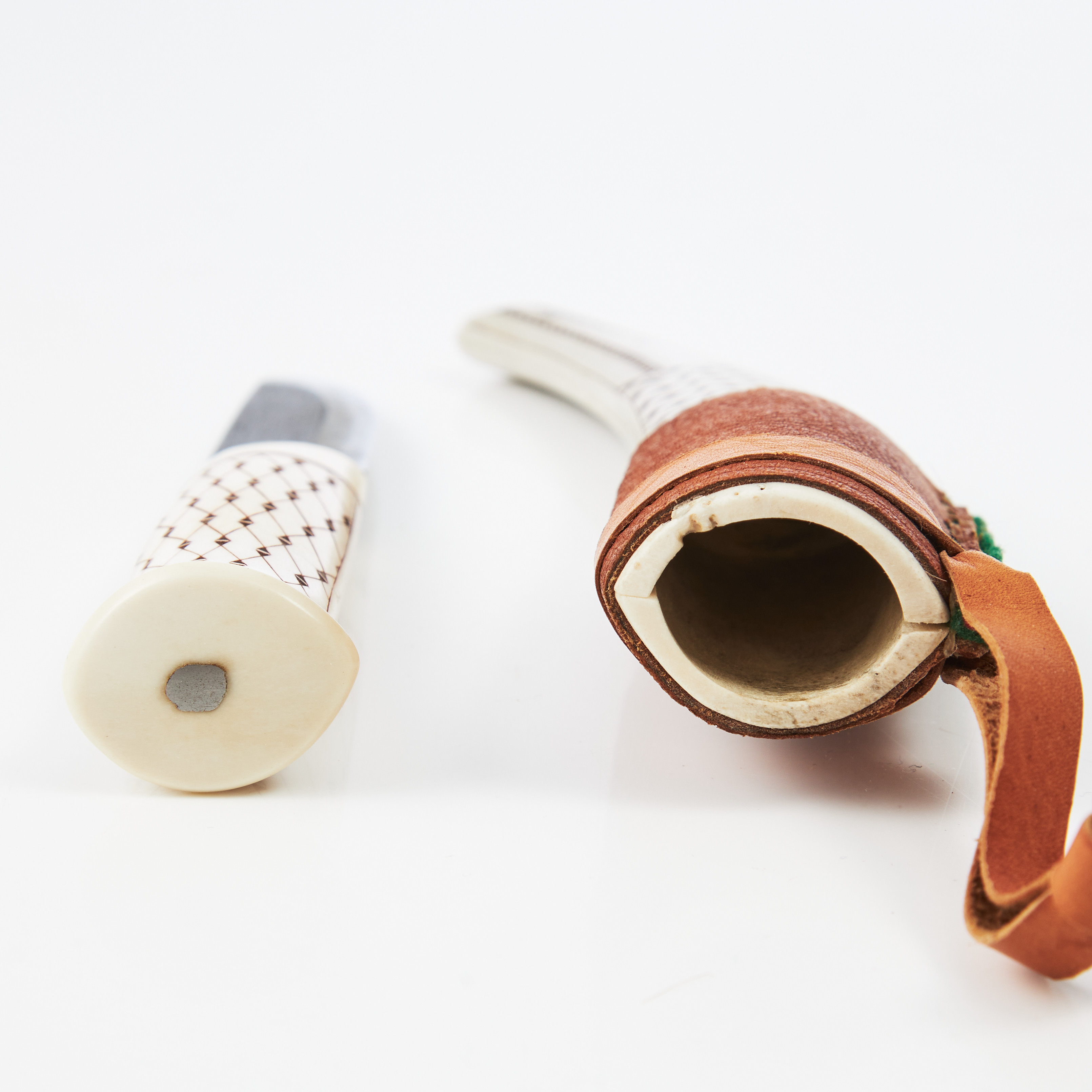 Bilder zu 2778131. SVEN-ÅKE RISFJELL (FÖDD 1950). Halbhorn, Griff aus ...