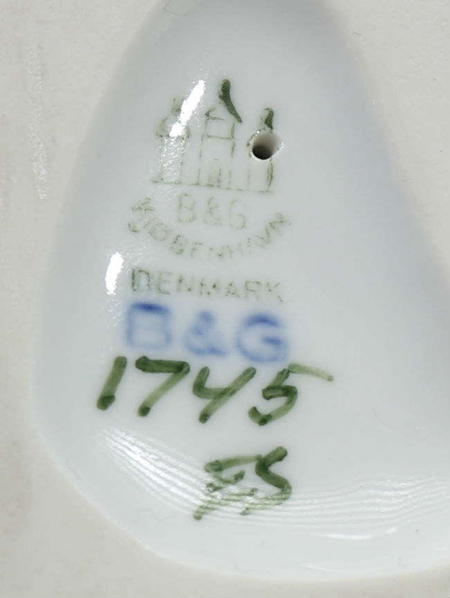 Images for 278032. FIGURE, porcelain. Girl with cat, number 1745, Bing ...