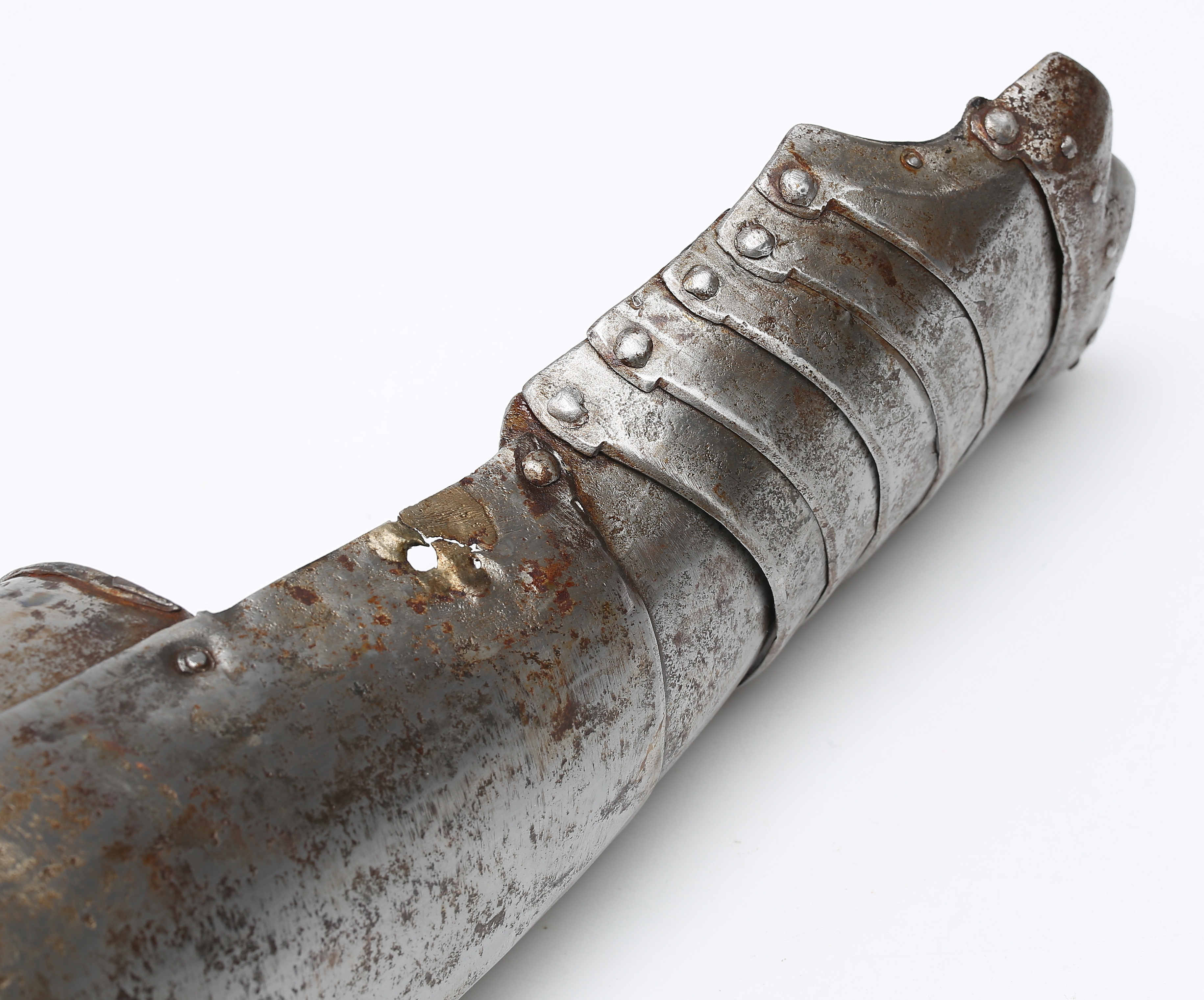 Bilder för 2785679. BRIDLE GAUNTLET, stål, rustningsdel för vänster ...