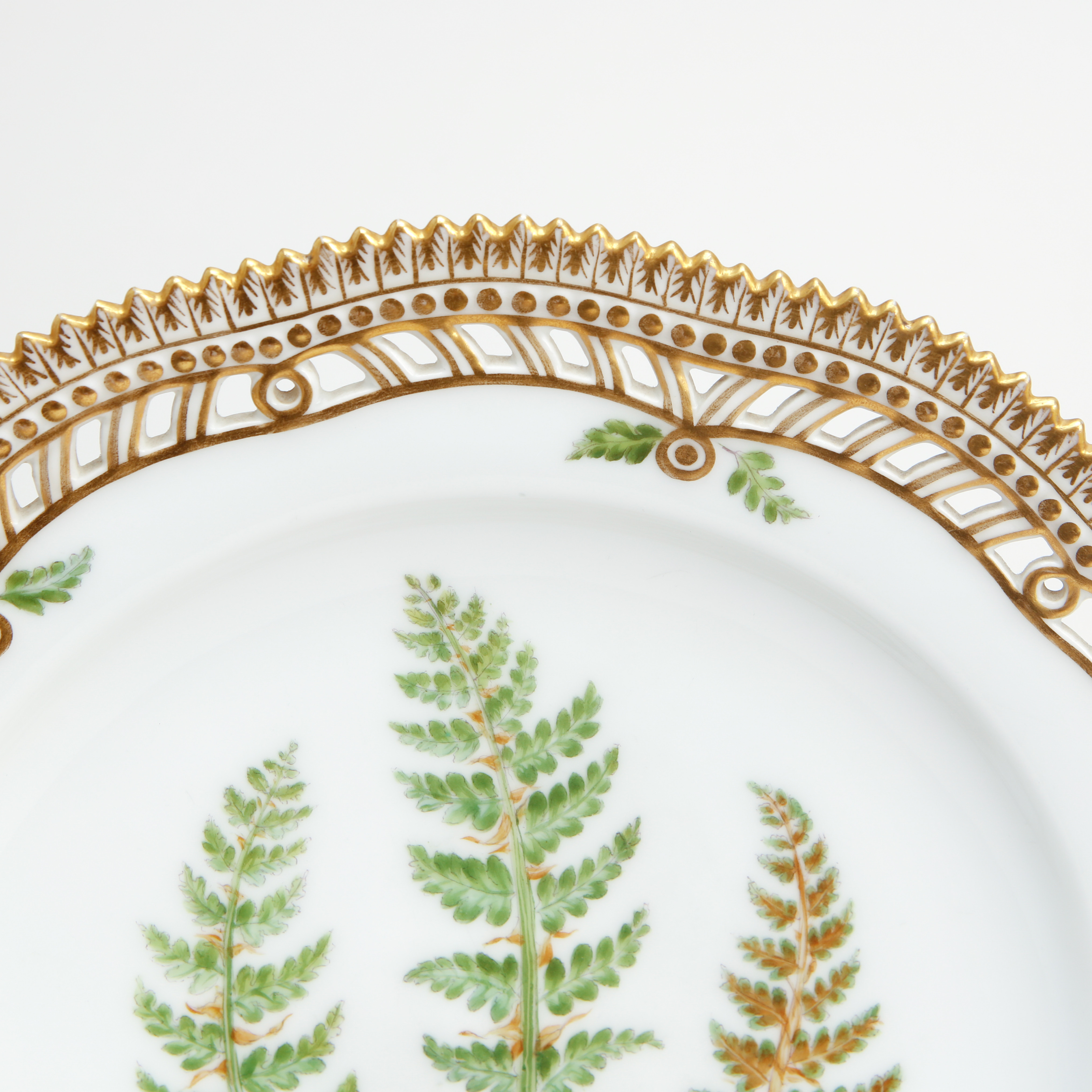 Images for 2790251. "FLORA DANICA" PLATES, two pieces, porcelain, Den ...