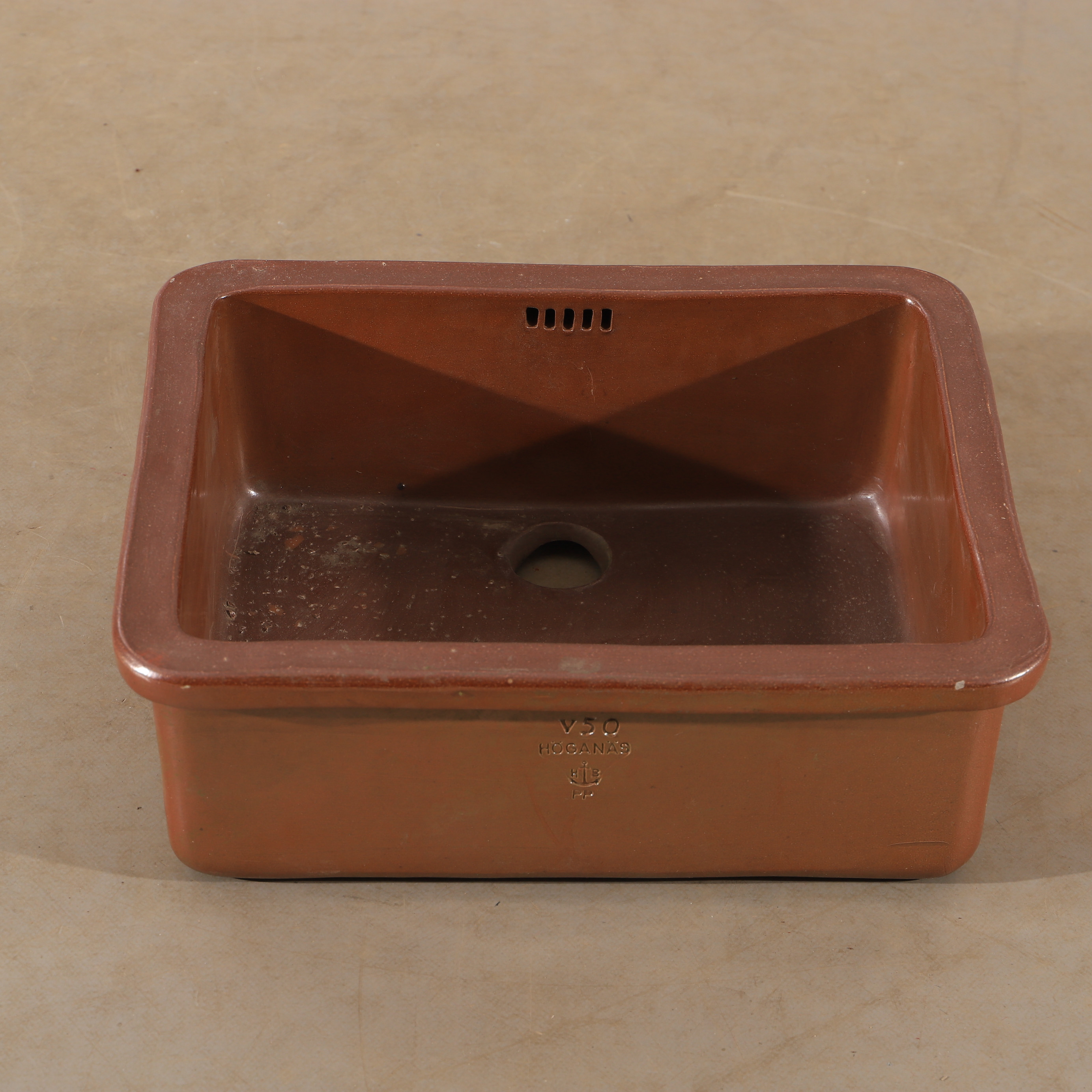 VASK, keramik, V50, Höganäs. Möbler - Övrigt - Auctionet