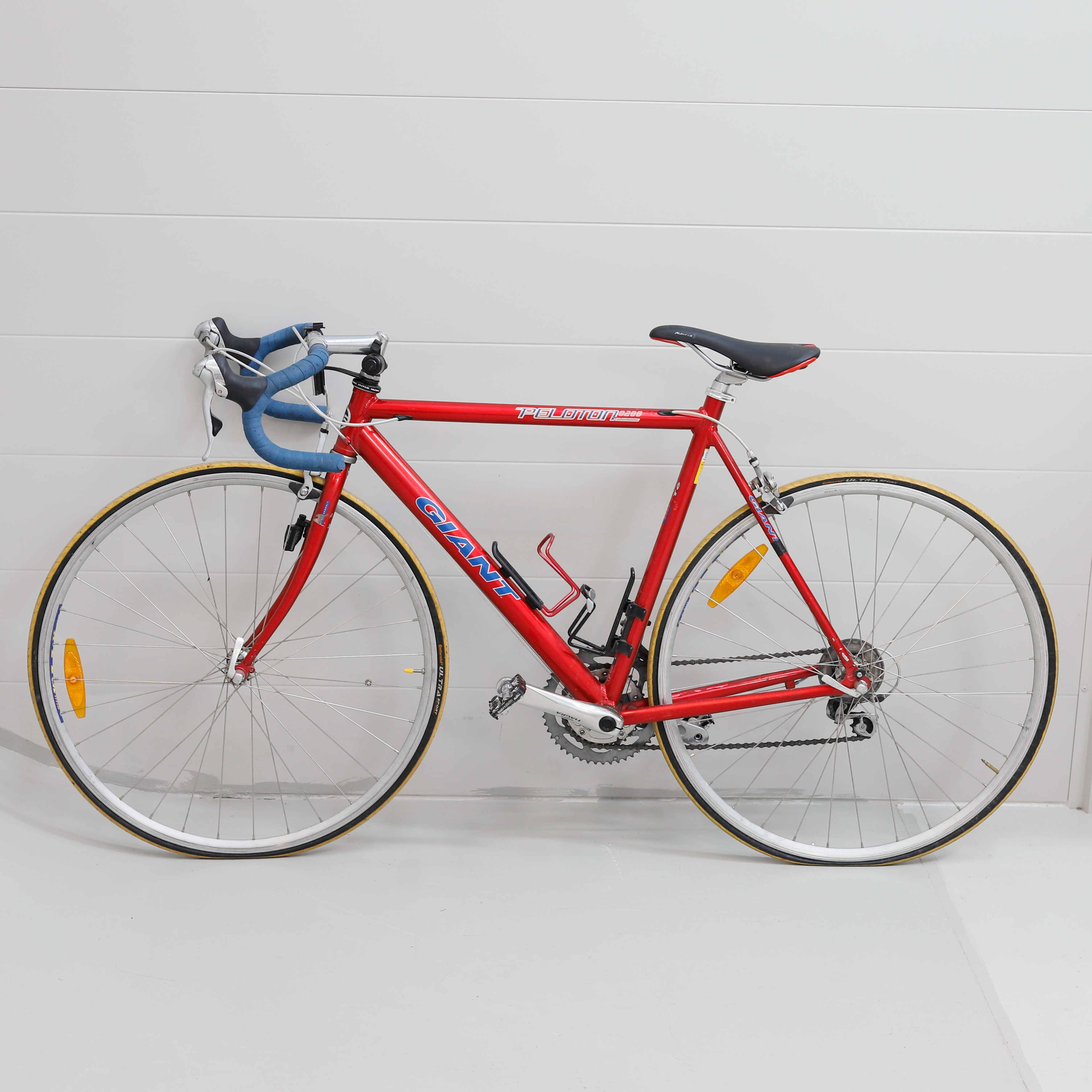 Images for 2803427. RACING BIKE, 26", Giant Peloton 8200, second half ...