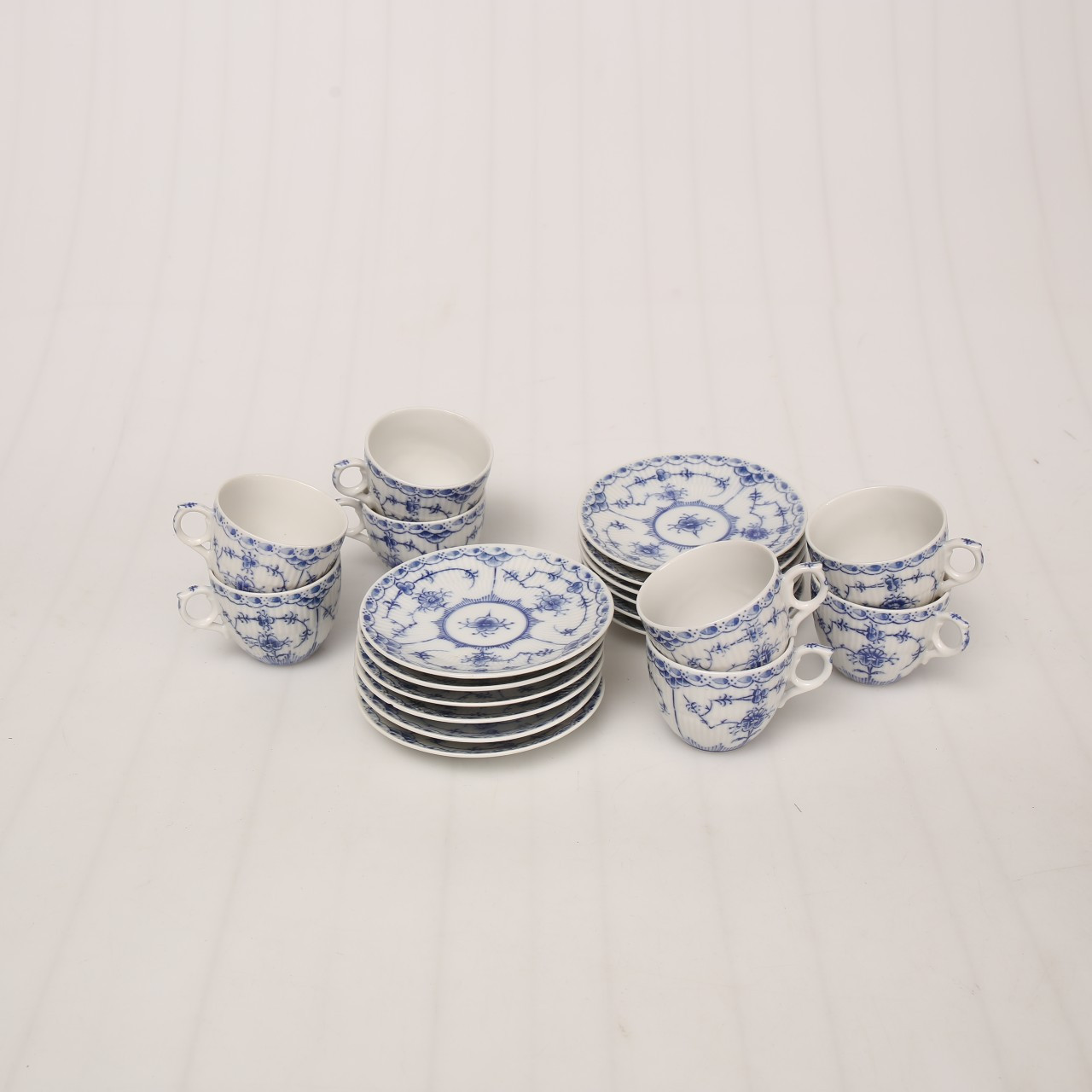 Images for 2805841. MOCCA CUPS WITH DISHES, porcelain, Mussel ground ...
