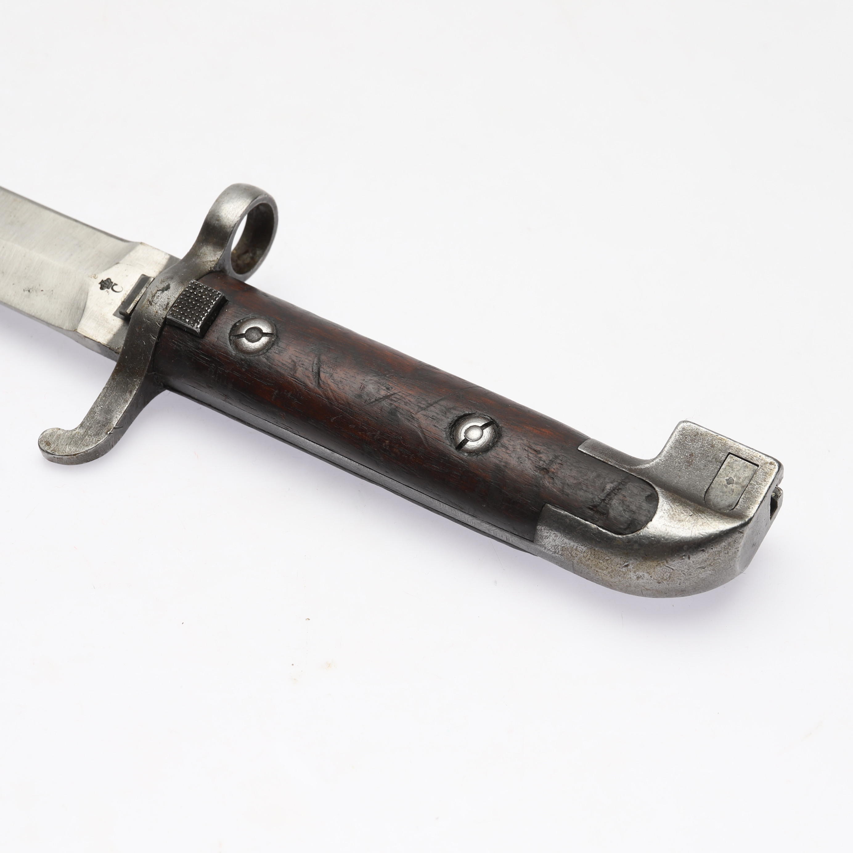 BAJONETT, m/1894-1914, Sverige. Vapen & Militaria - Blankvapen - Auctionet