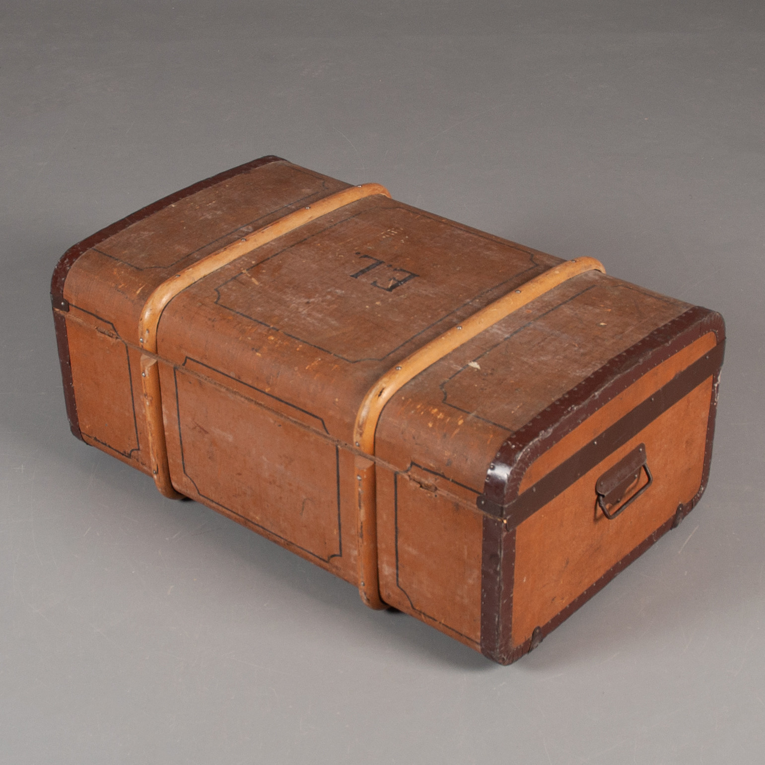 Images for 2839419. AMERICAN SUITCASE. The first part of the 20th ...