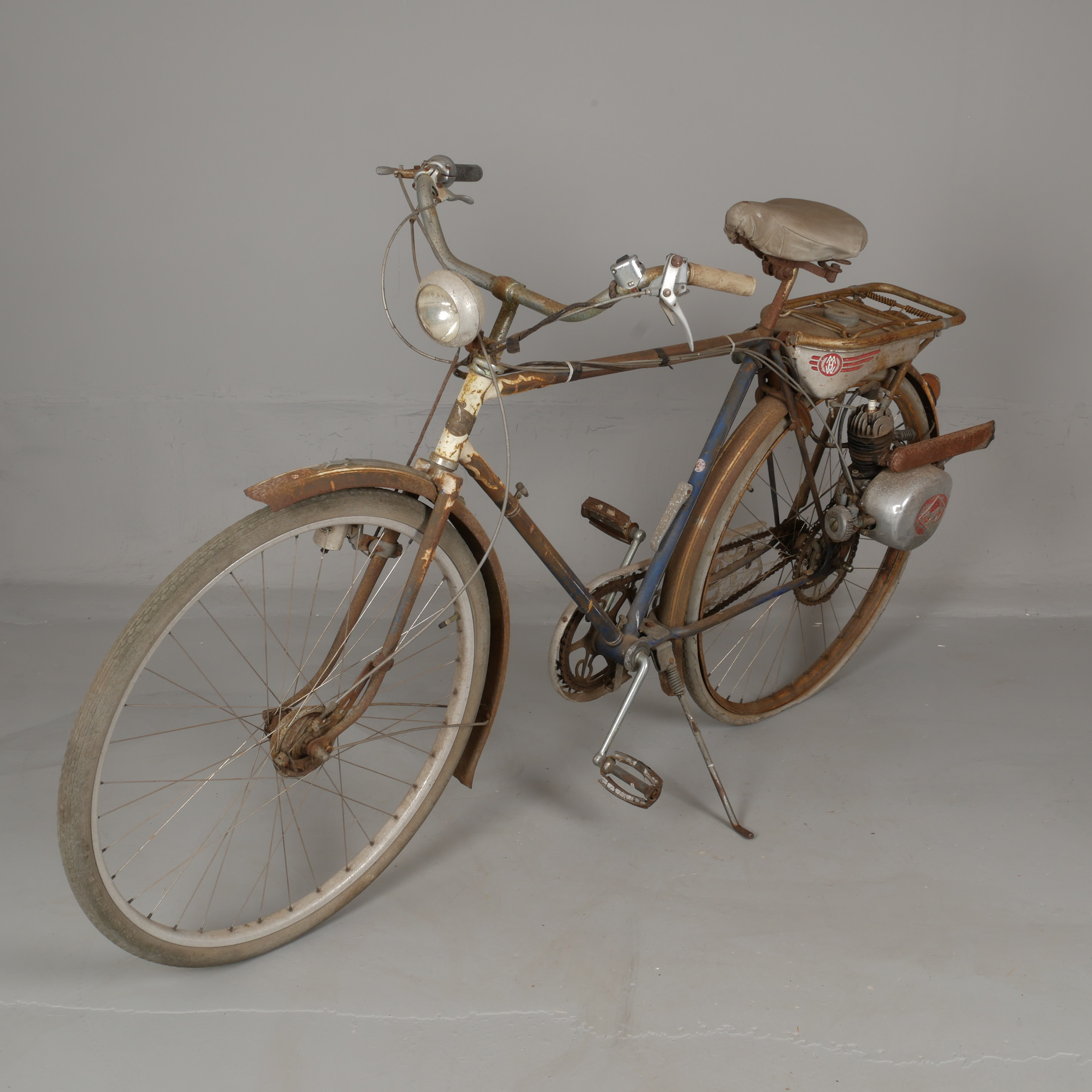 Bilder för 2856507. CYKEL med PÅHÄNGSMOTOR, Rambler, 1900-talets mitt ...