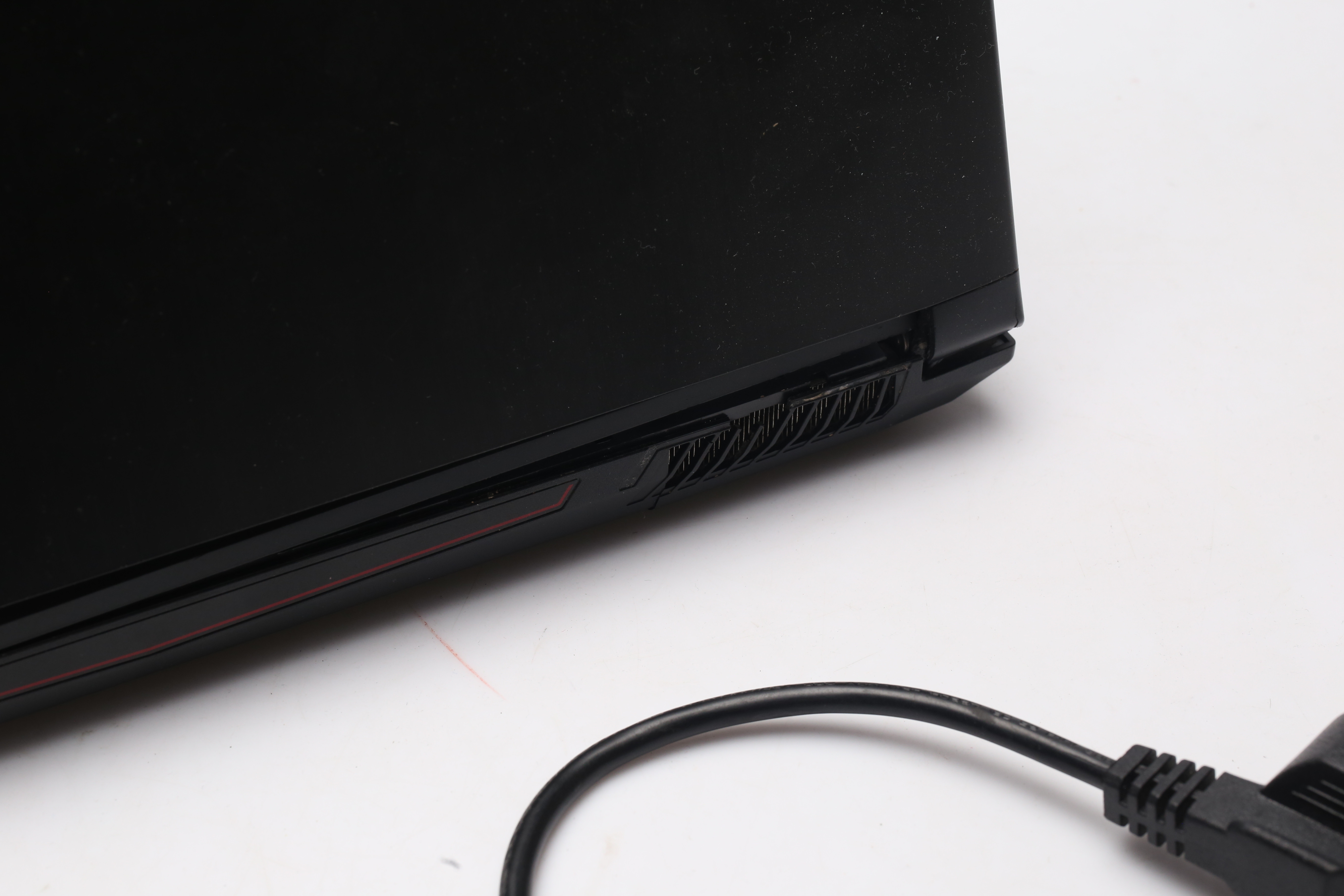 BÄRBAR DATOR, MS-16JF, MSI. Övrigt - Modern Teknik & Elektronik - Auctionet