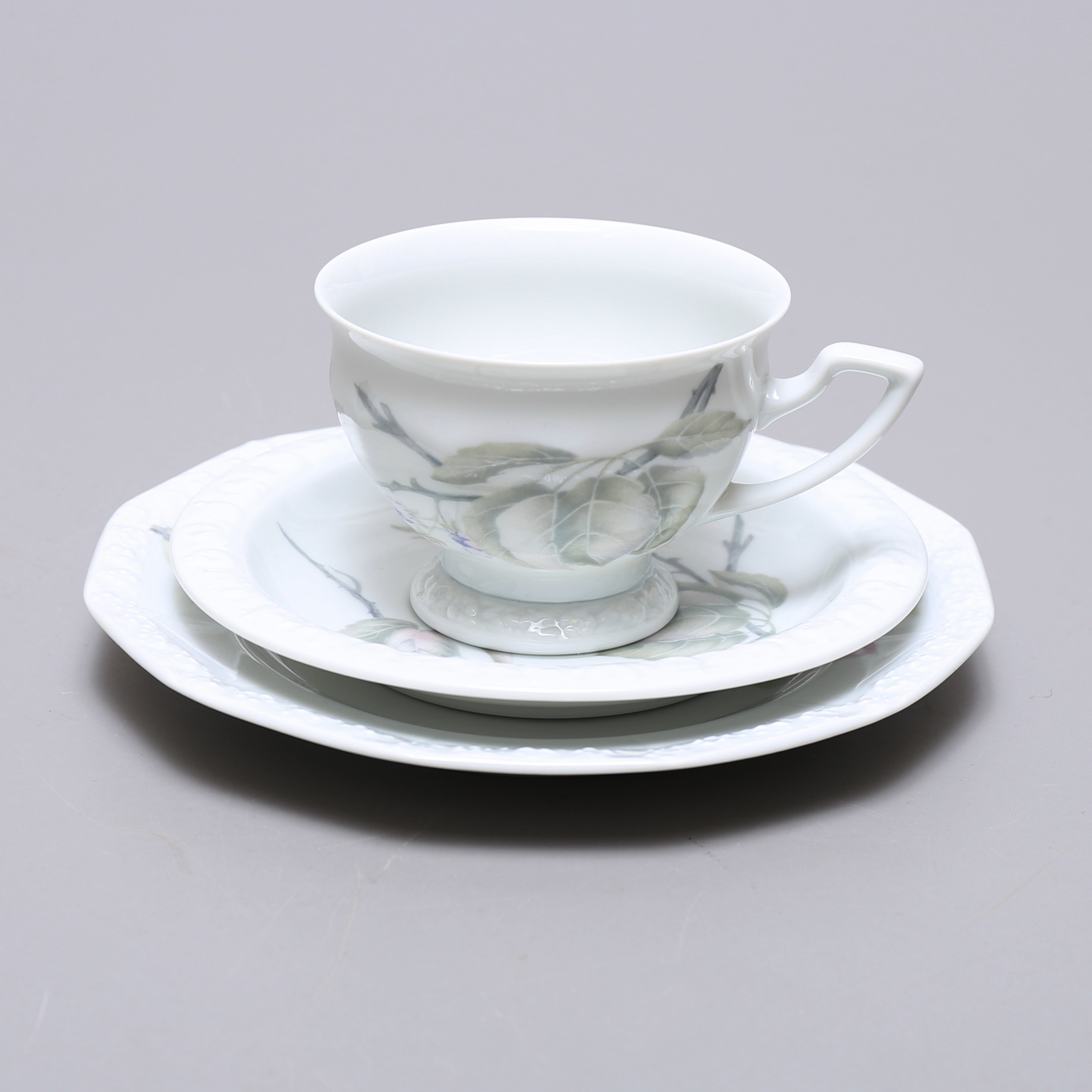 Images for 2876793. COFFEE CUPS WITH PLATES, 14 pieces, Blackberry ...
