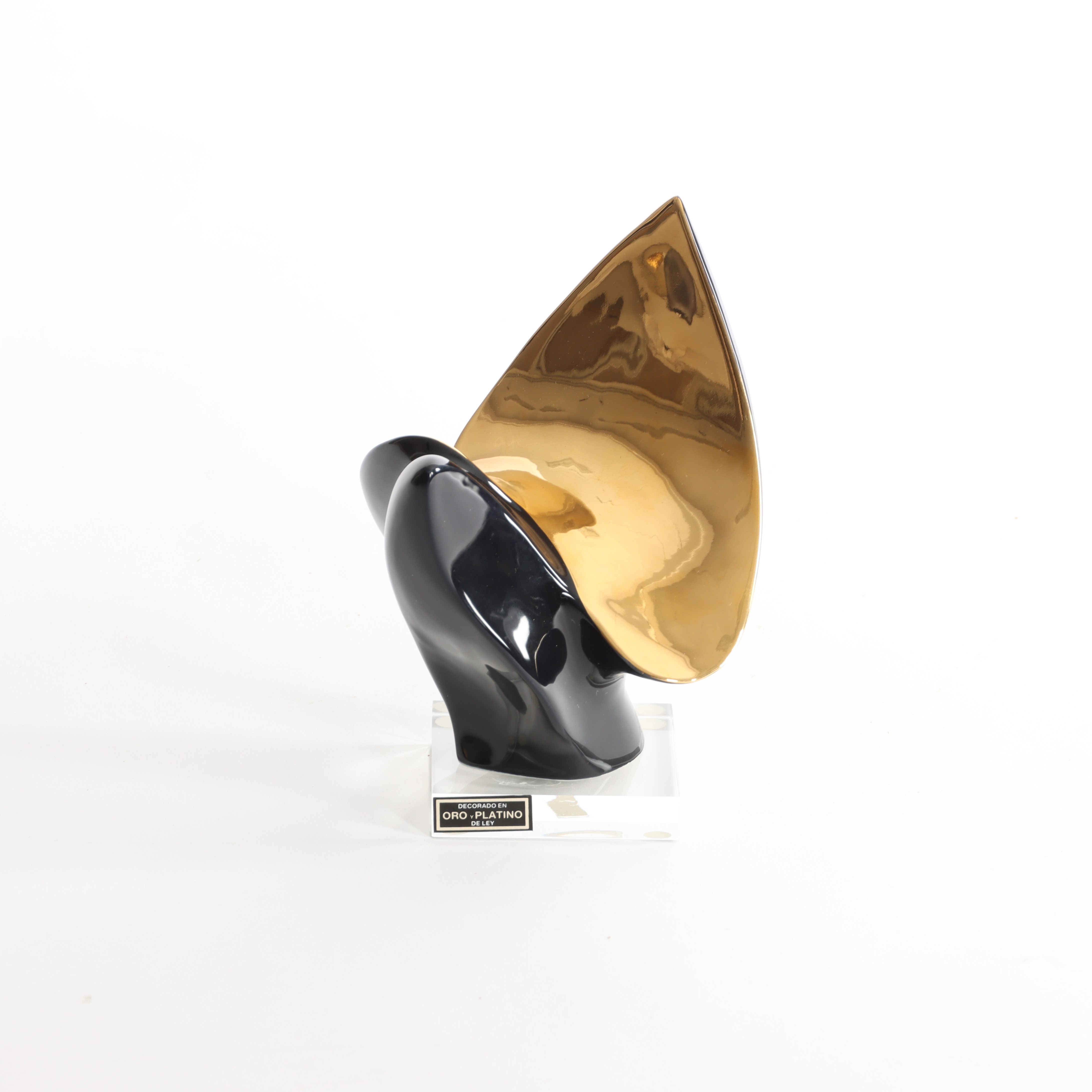 Images for 2885550. SCULPTURES, 2 pcs, porcelain with gold and platinum ...