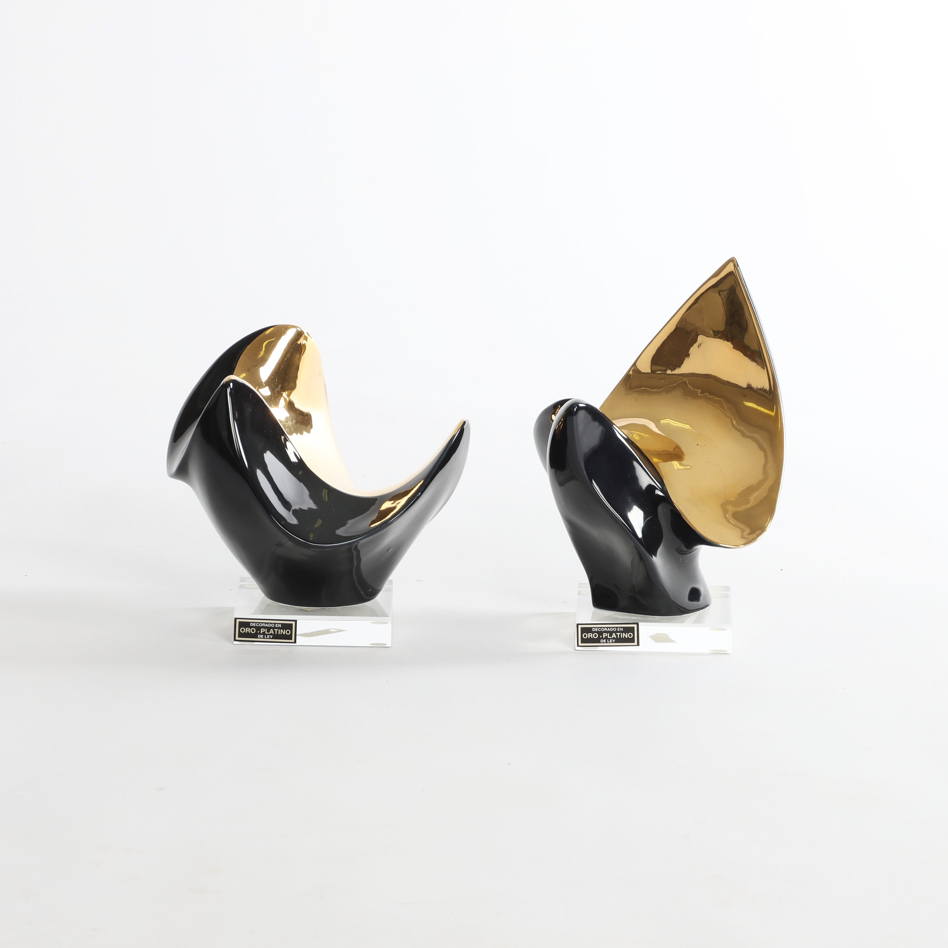 Images for 2885550. SCULPTURES, 2 pcs, porcelain with gold and platinum ...