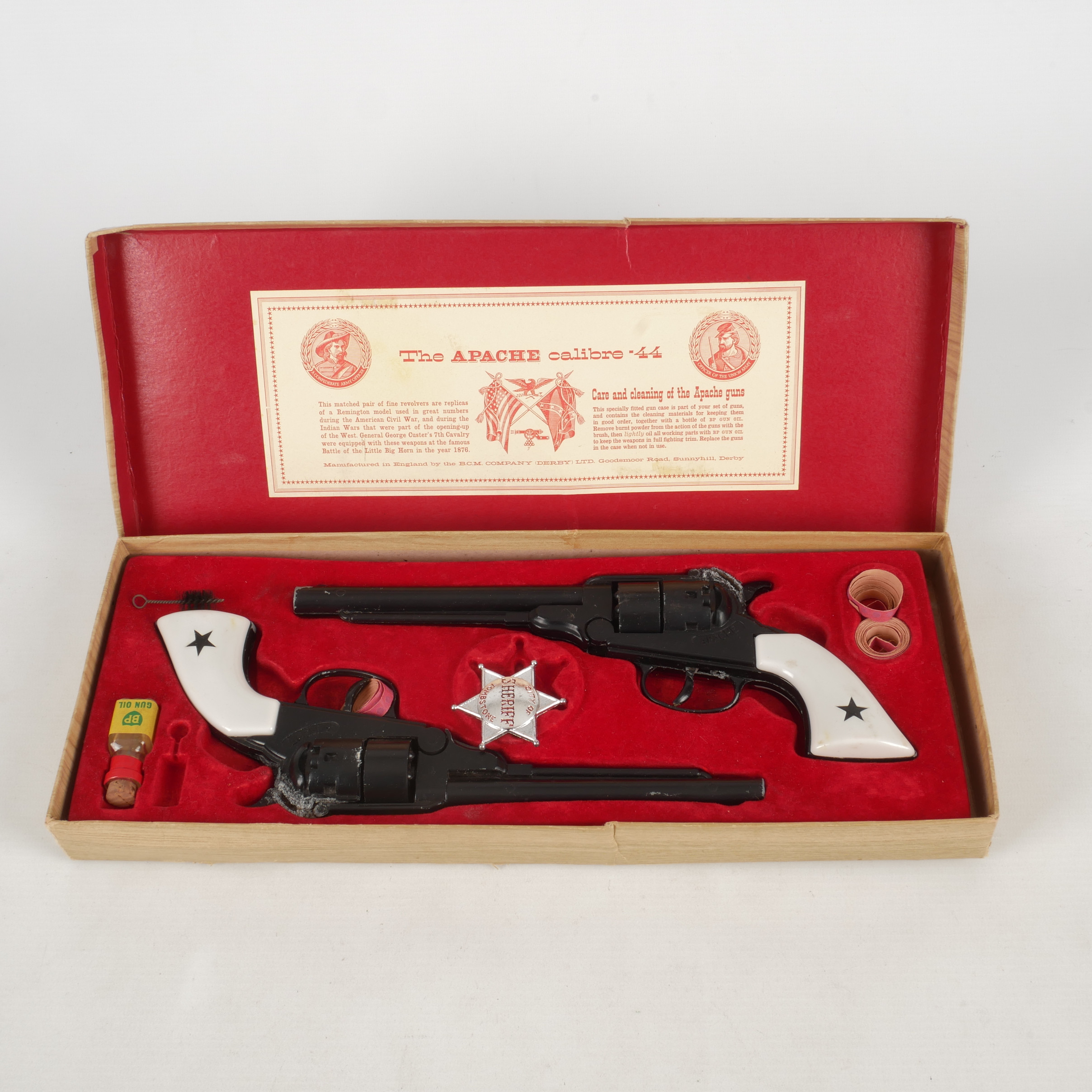 Billeder til 2888065. GUN POWDER GUNS, replika, "The Apache Caliber 44 ...