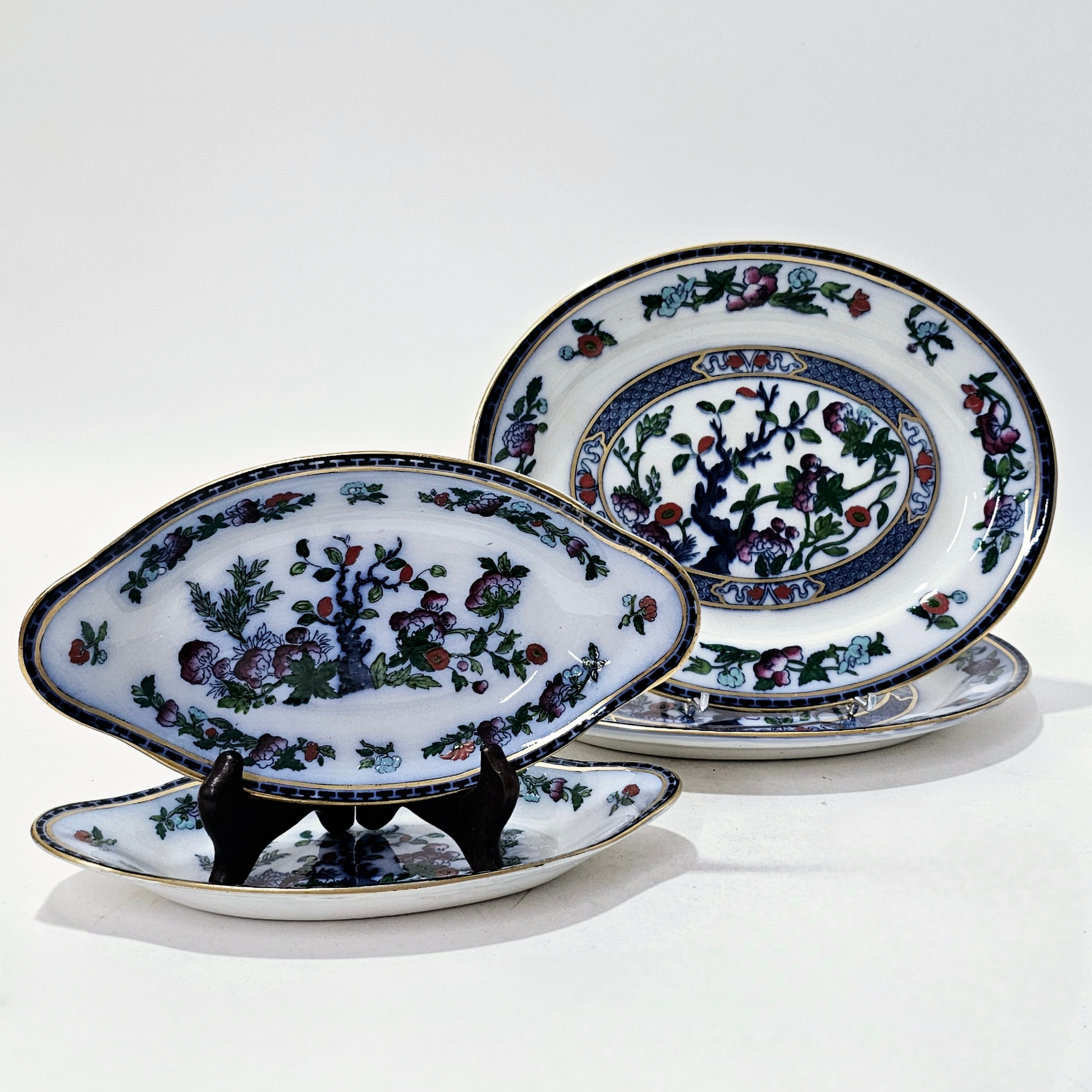 Images for 2894229. "INDIAN TREE" TABLEWARE SOHO POTTERY, COBRIDGE ...