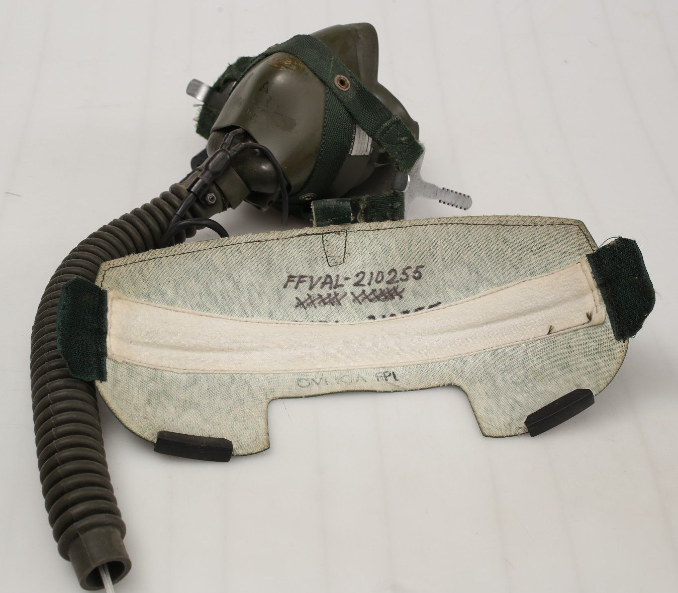 FLYGHJÄLM 113C, M7347-113311. Vapen & Militaria - Övrig militaria - Auctionet