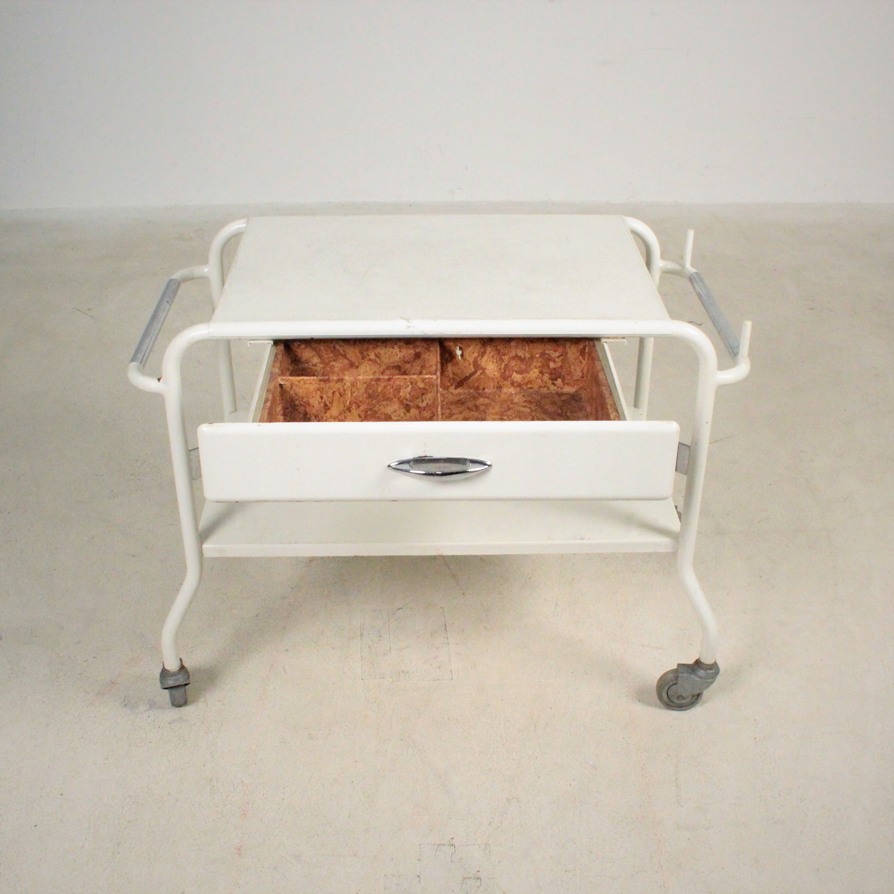 Images for 2924302. "Bauhaus" trolley, 1930s/40s. - Auctionet