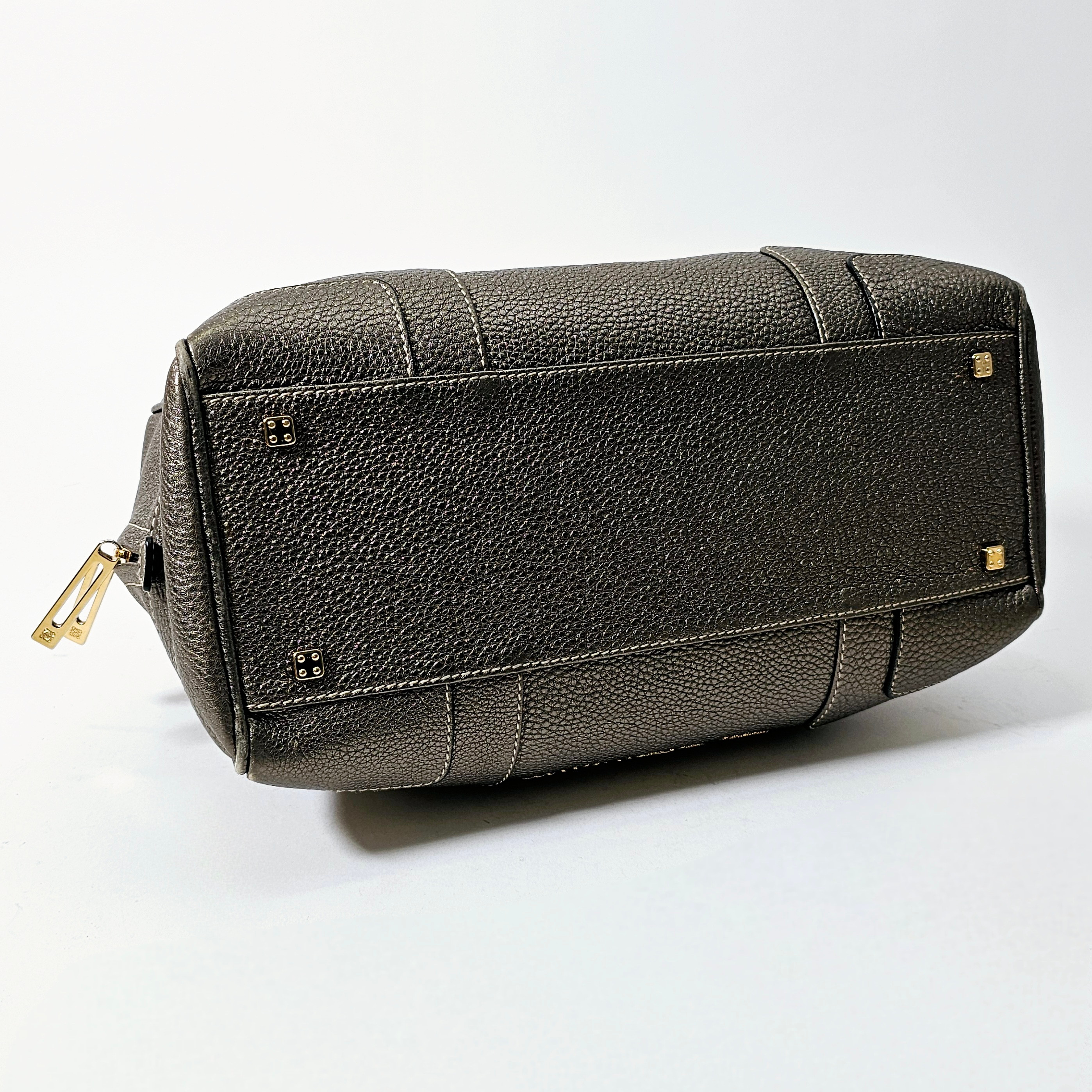 Images for 2935901. LOEWE. AMAZON BAG IN METALLIC LEATHER WITH LOGO ...