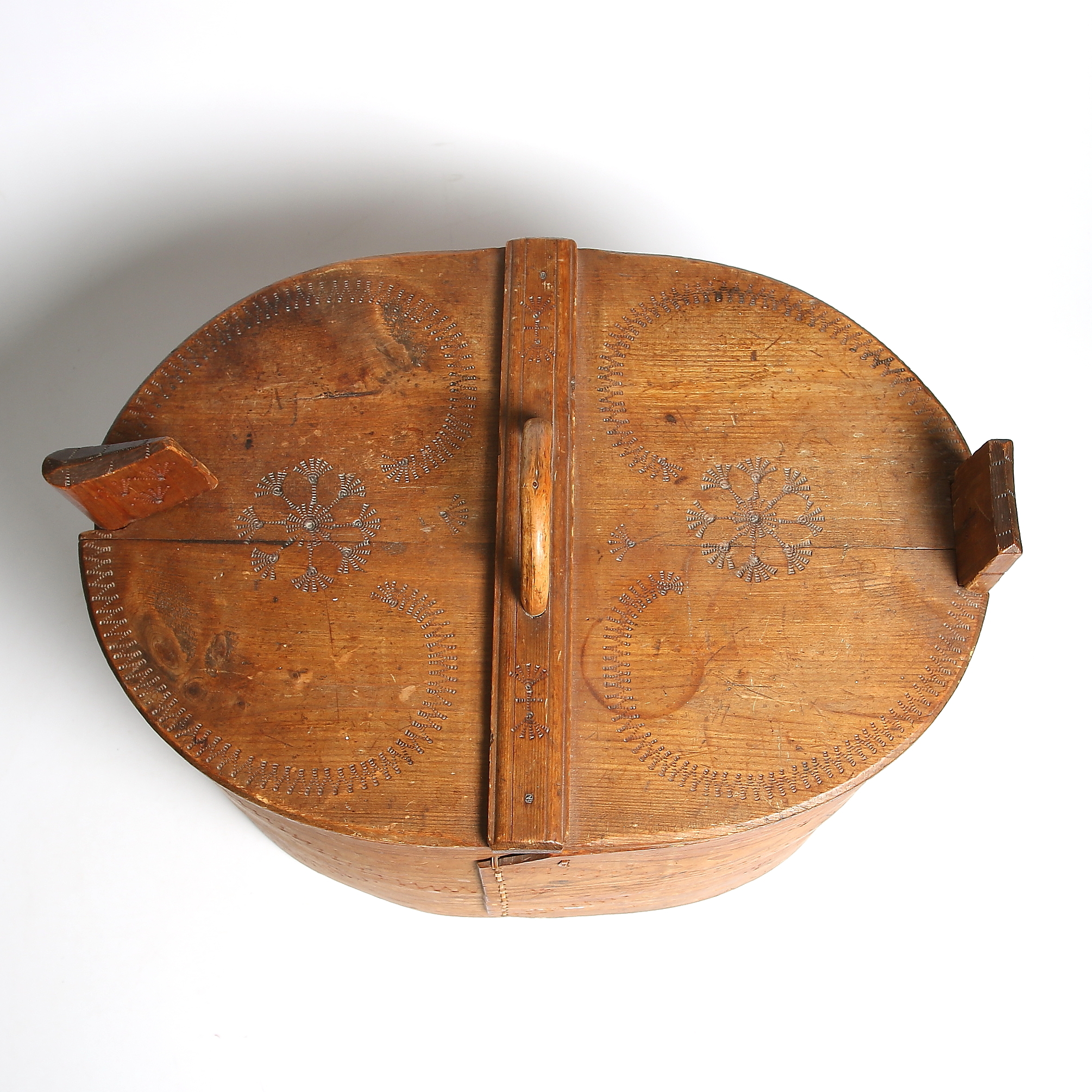 SVEPASK, 1800s. Folk art - Bowls & Boxes - Auctionet