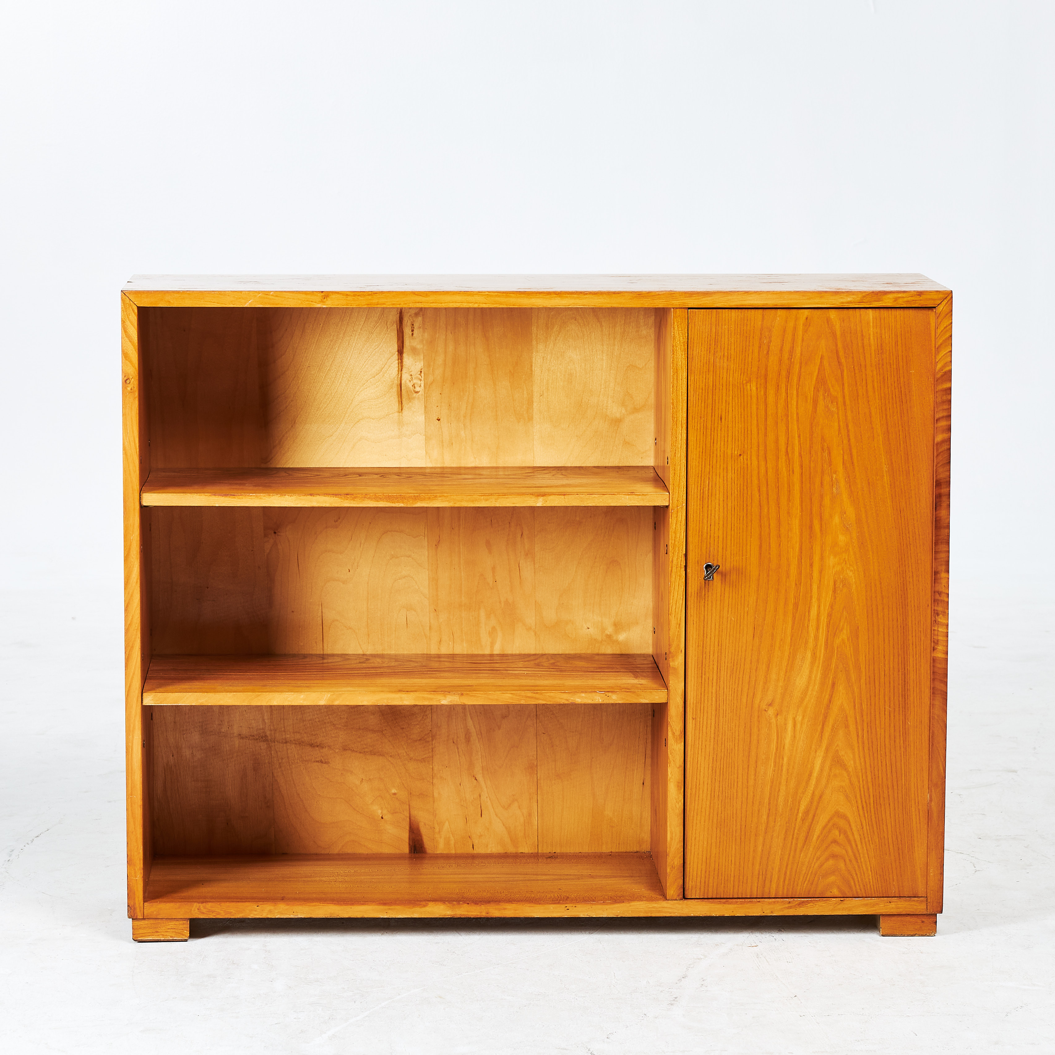 Images for 2955066. BOOKSHELF, low model, 1930s/40s, shelf and cabinet ...