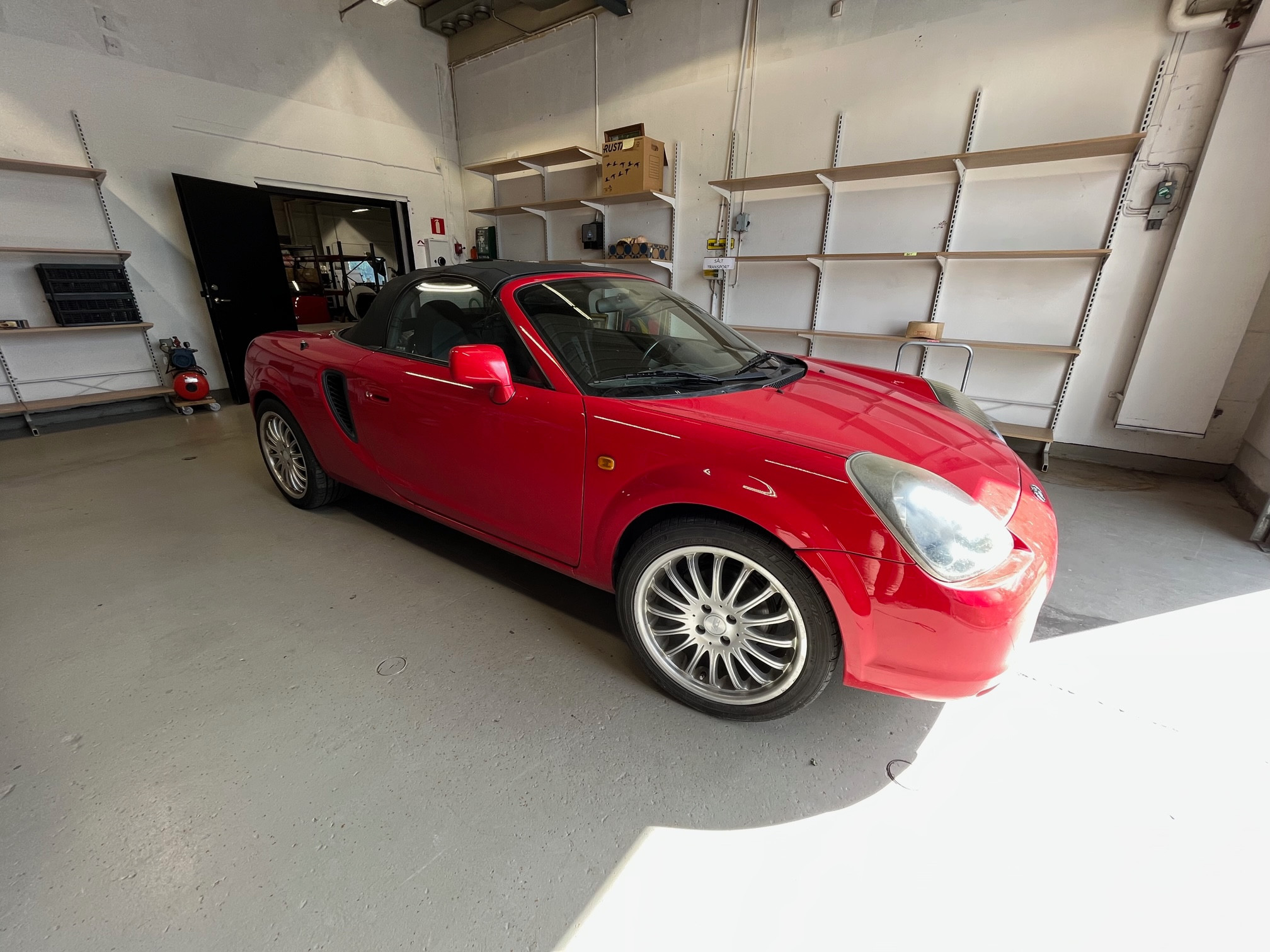 Images for 2965885. TOYOTA MR2 / TOYOTA MR CONVERTIBLE. - Auctionet
