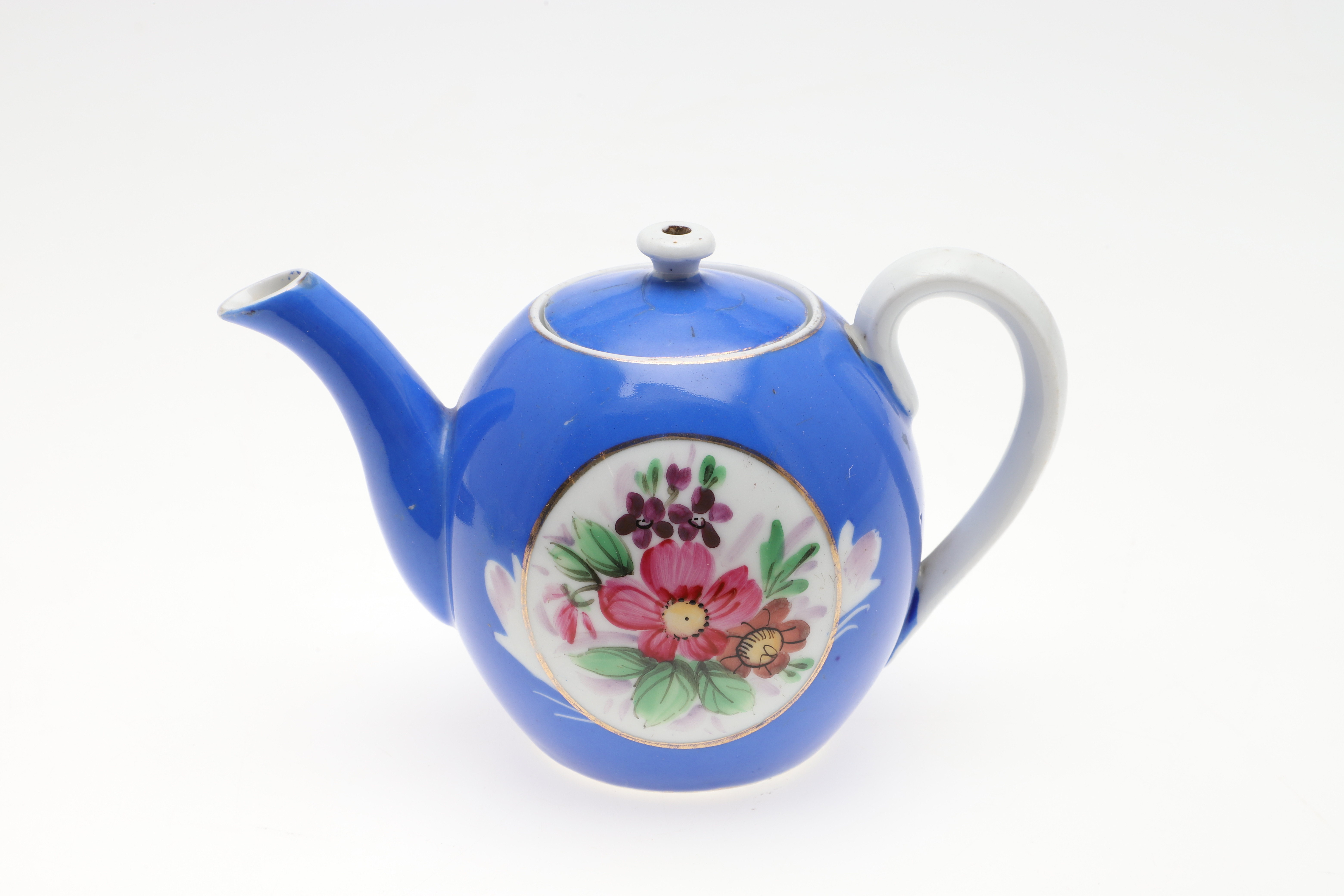 Images for 2989813. RUSSIAN GARDNER TEAPOT, CHINESE PEN BOX & OTHER ...