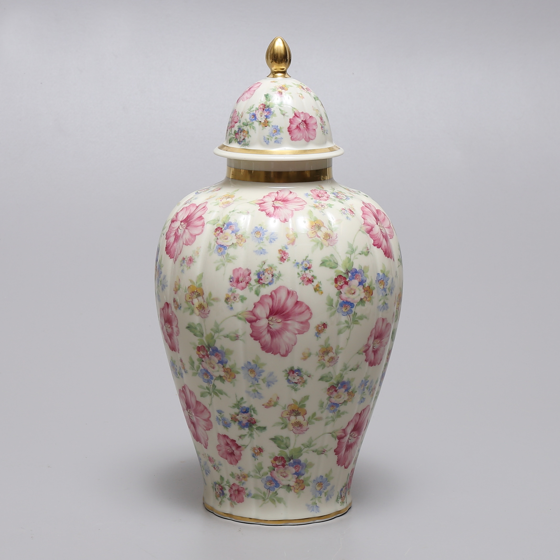 Images for 3000983. LIDS, porcelain, Thomas Ivory, Germany. - Auctionet