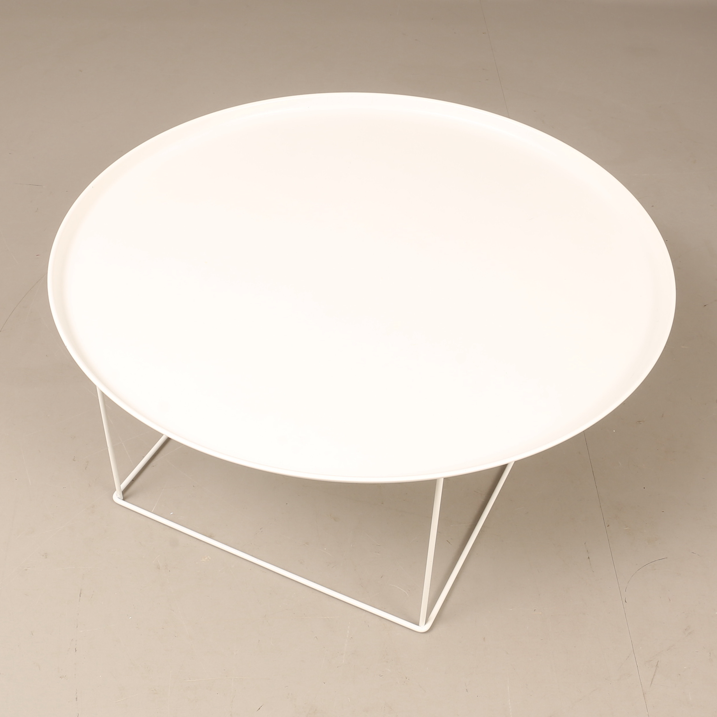 Images for 3008594. PATRICIA URQUIOLA. Coffee table, Fat-Fat table, for ...
