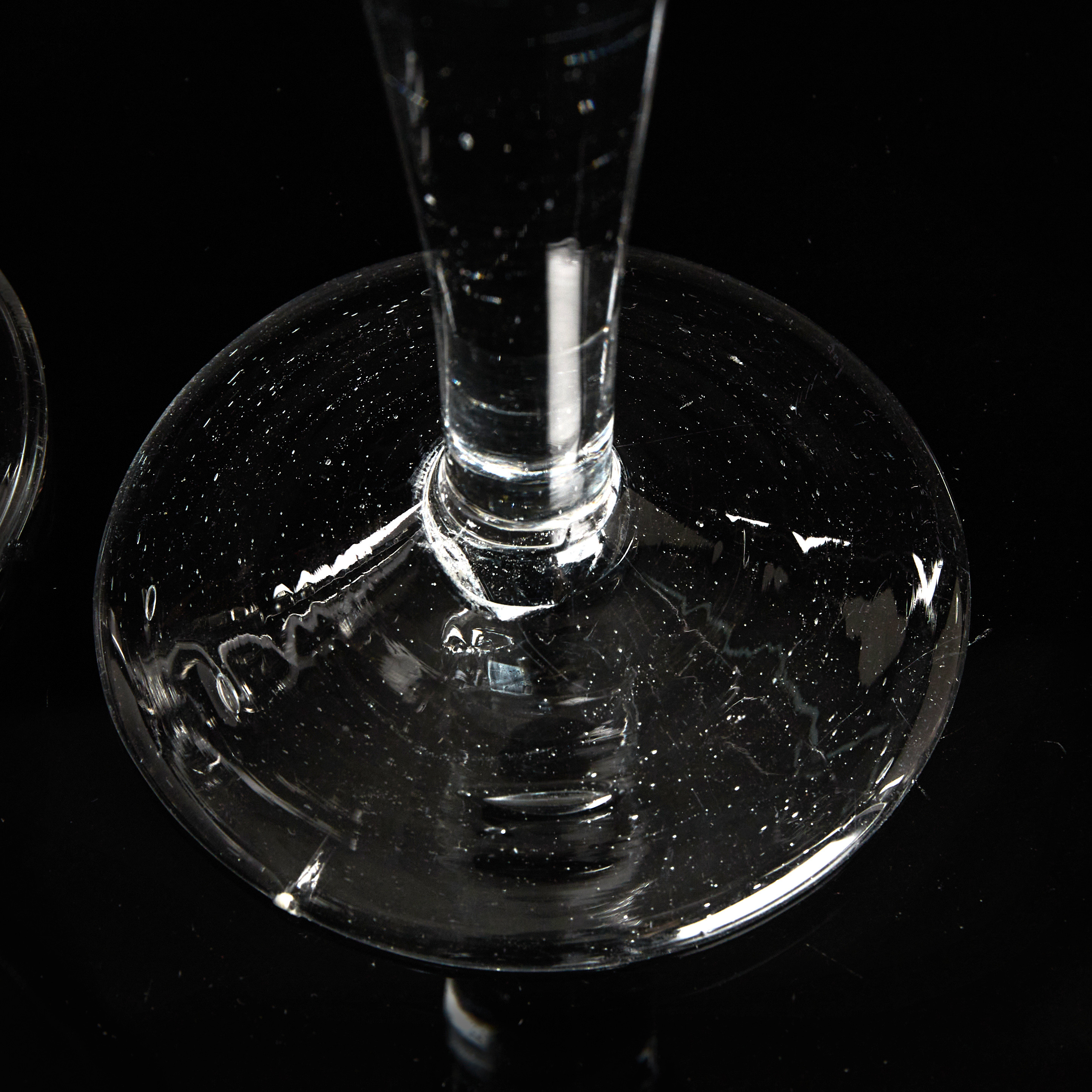 Bilder för 3023473. SPETSGLAS, 3 stycken, Sverige 1700-tal, klarglas ...