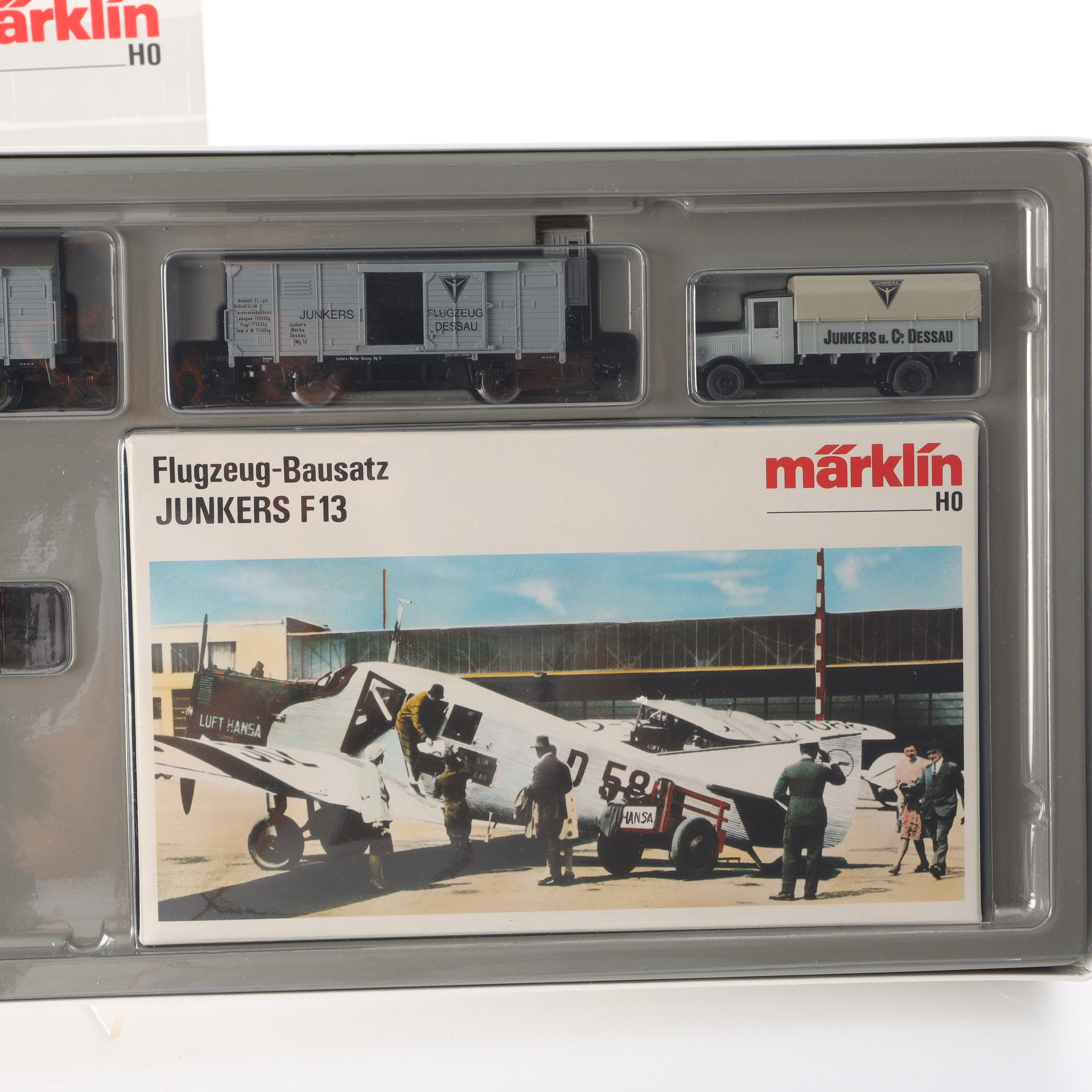 Images for 3025611. MÄRKLIN 2866 air transport set with steam ...