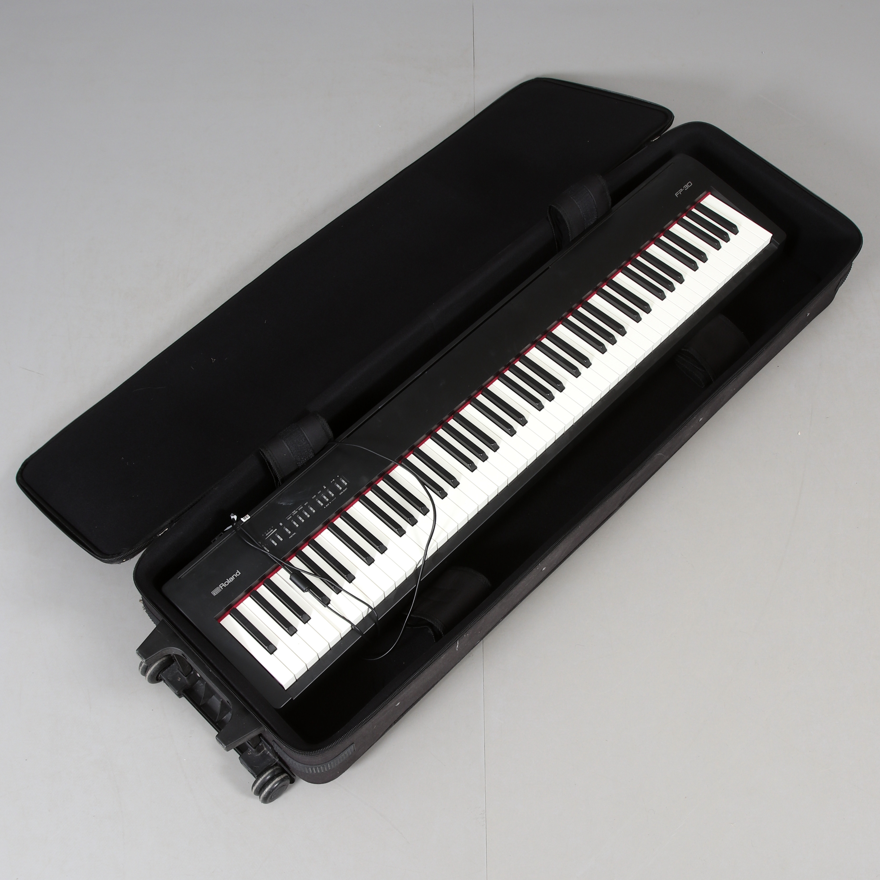 Images for 3040586. DIGITAL PIANO, Roland FP30, with stand and bag ...
