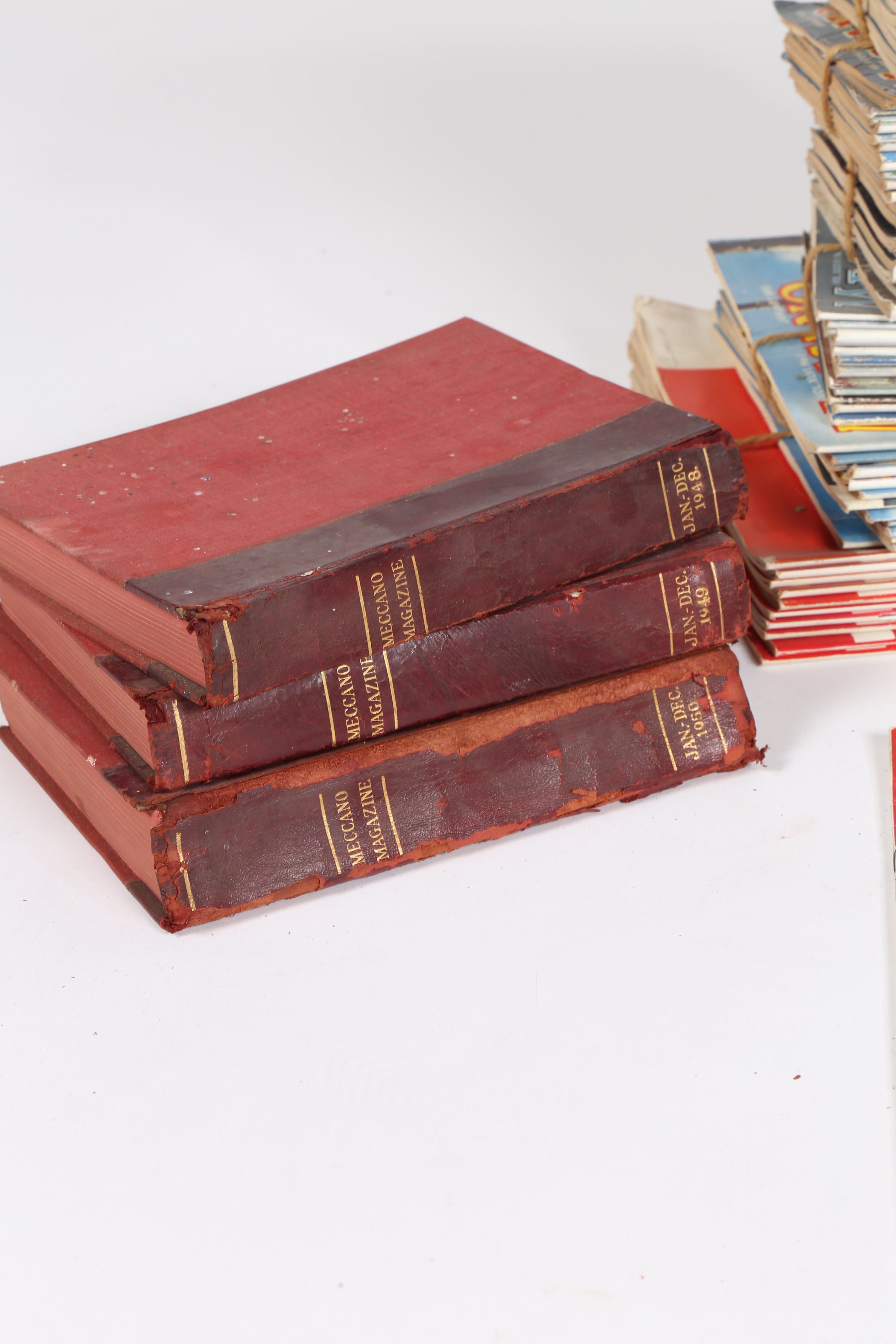 Images for 3041710. A VERY LARGE AND EXTENSIVE COLLECTION OF MAGAZINES ...