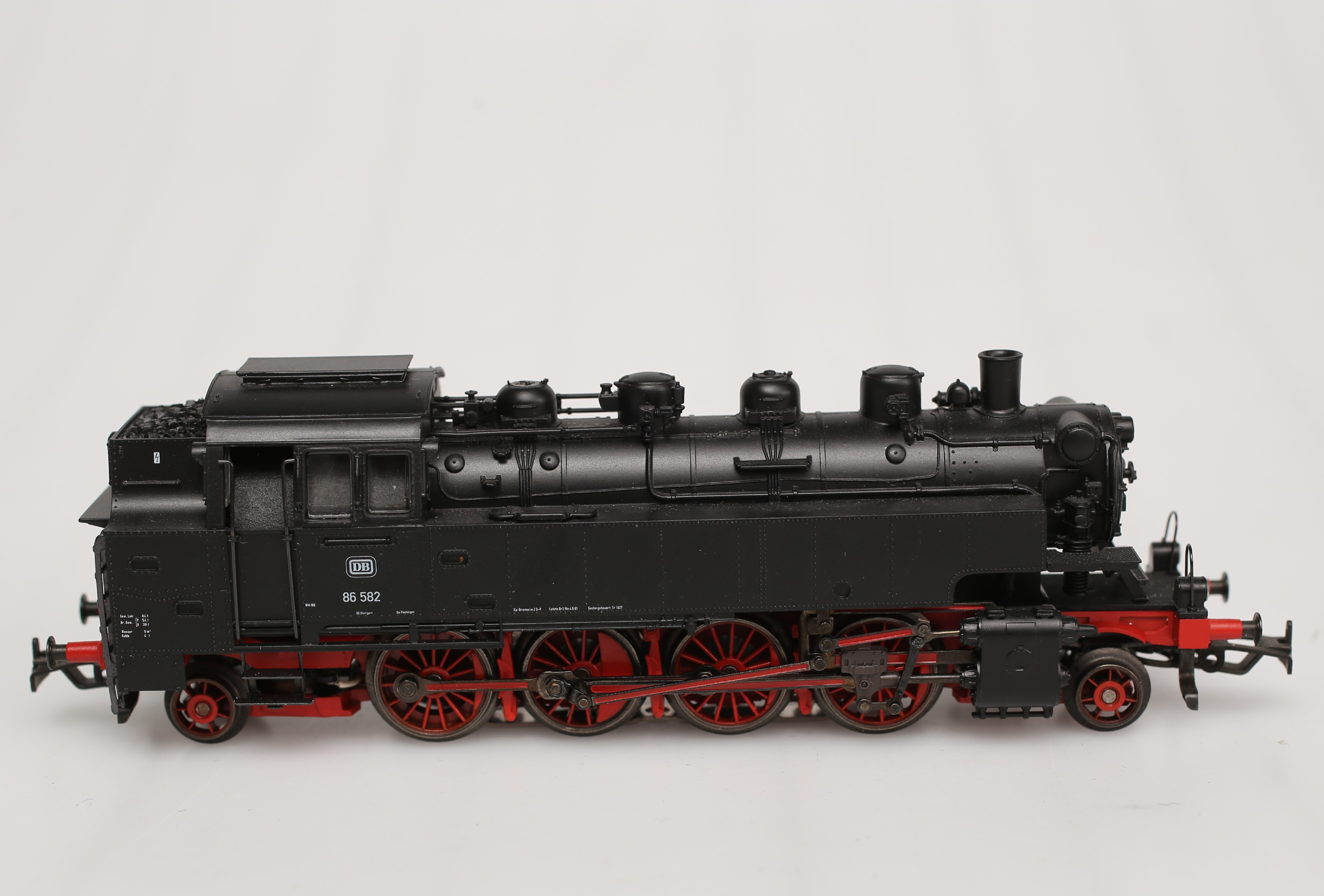 Images for 3068635. MODEL TRAIN, Märklin 86 steam locomotive ...