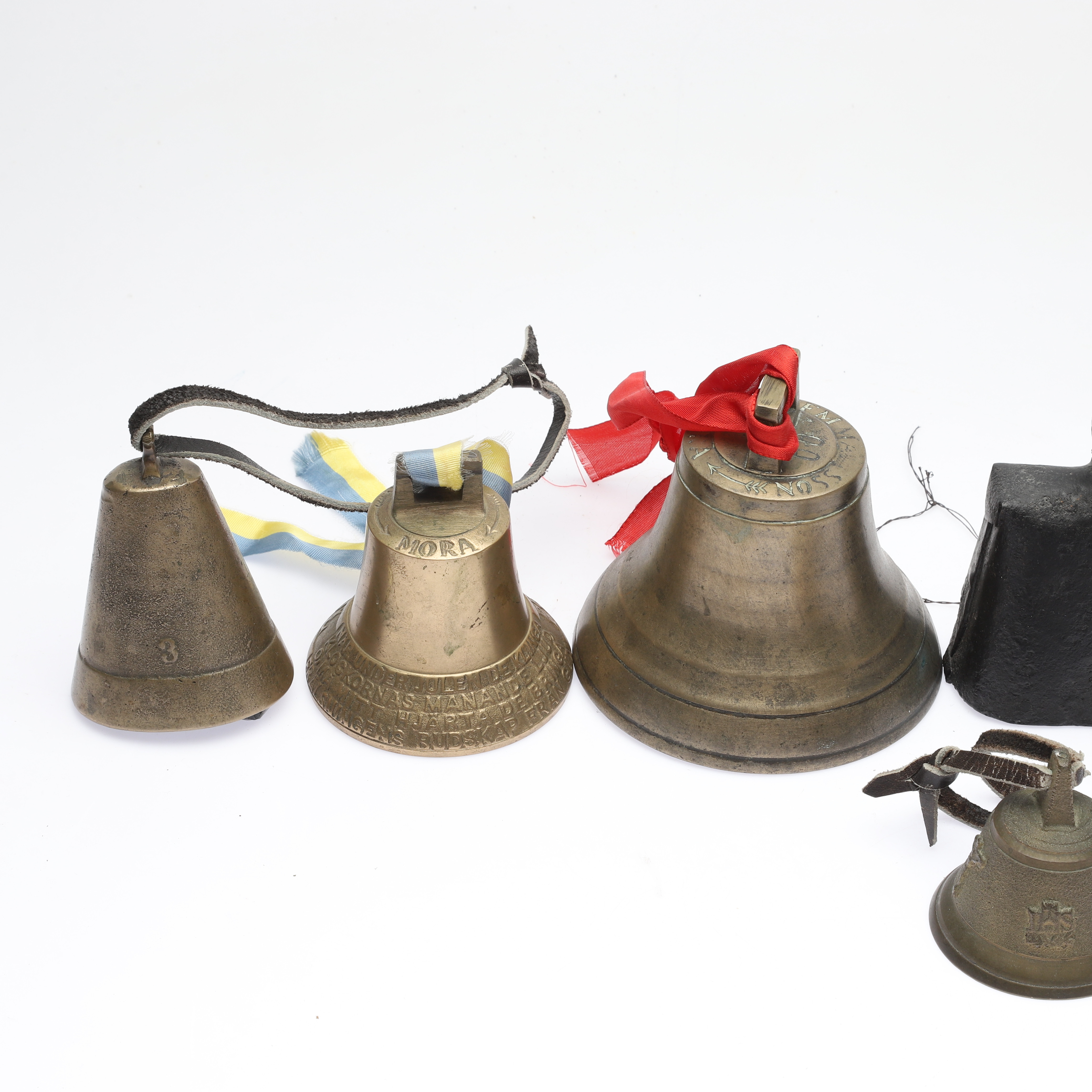Images for 3075366. WELLING BELLS/BELLS, brass and metal, including ...
