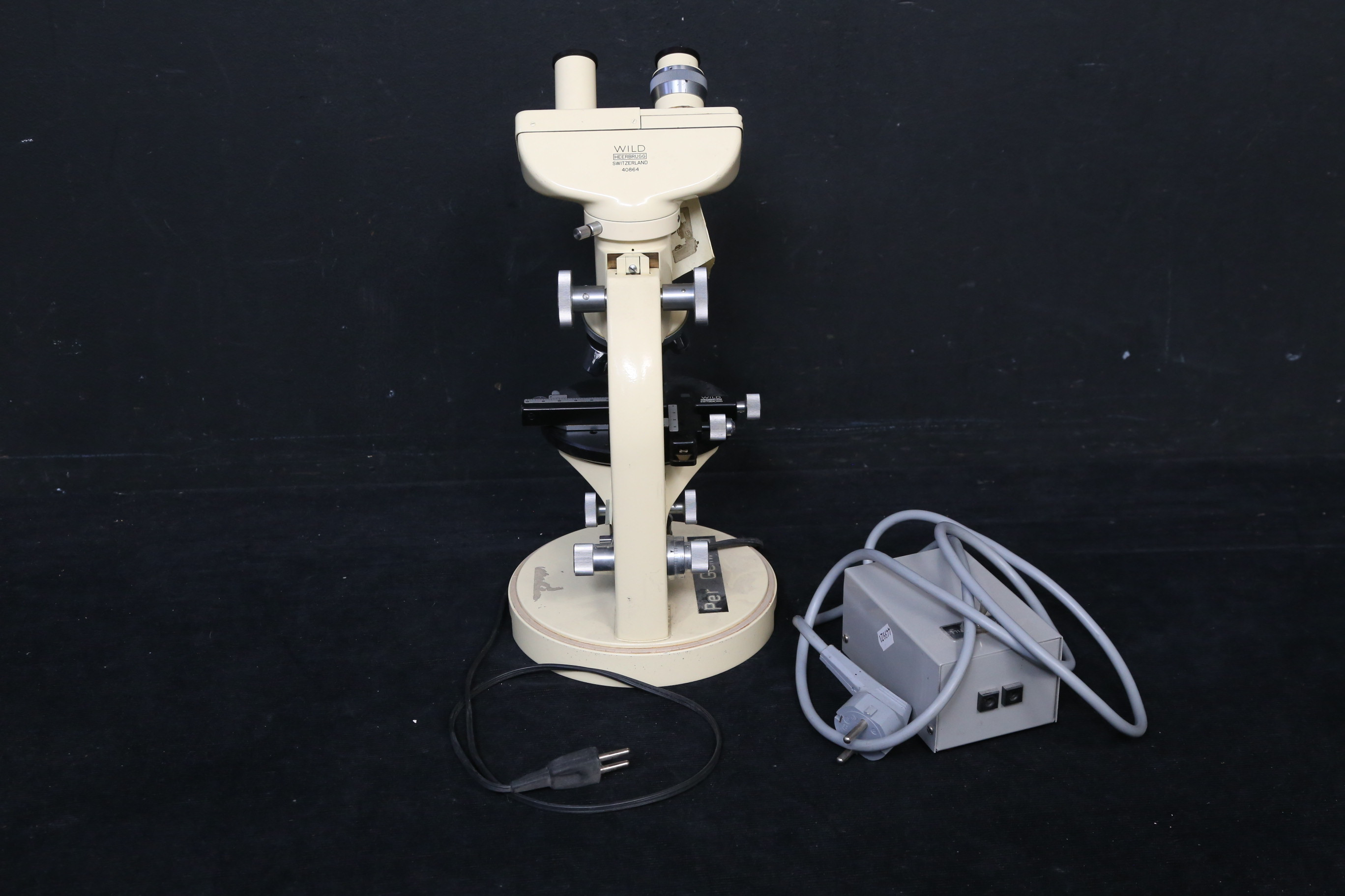 Images for 3094811. MICROSCOPE, Wild, Heerbrugg, Karl Kaps, Switzerland ...