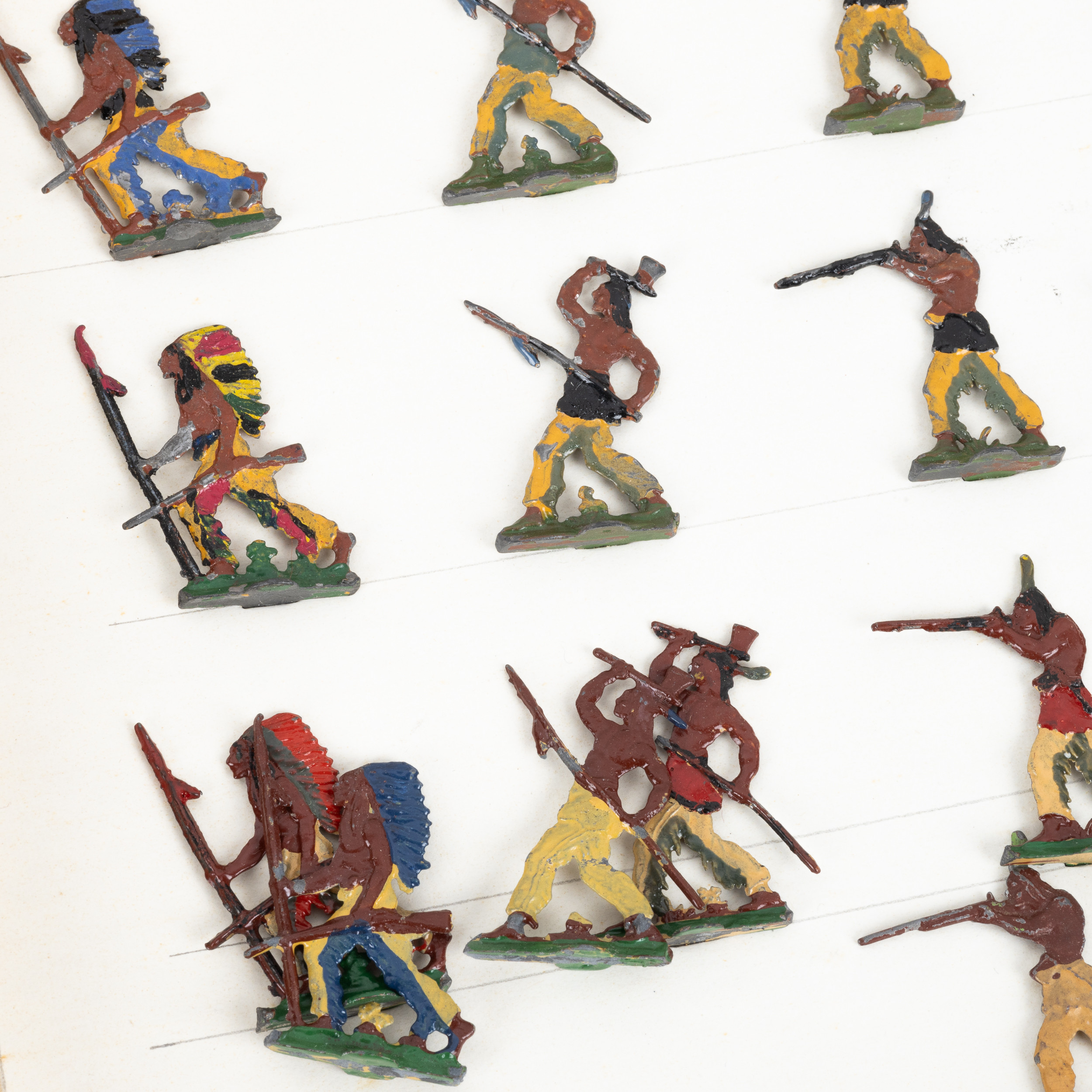 Images for 3166421. MARS tin figurines, Indians and cowboys, mostly ...