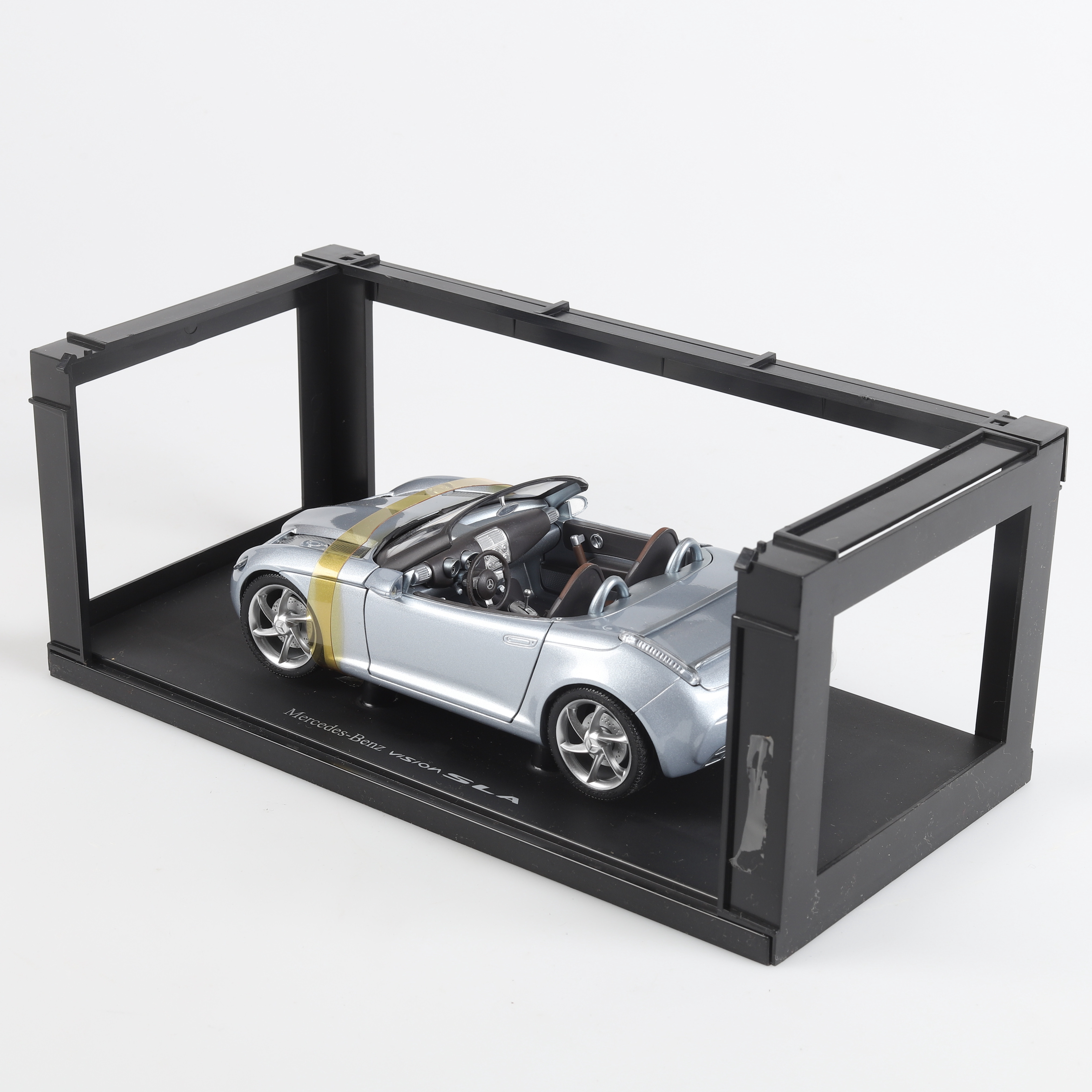 Bilder för 3182107. MODELLBIL, Mercedes-Benz Vision SLA. - Auctionet