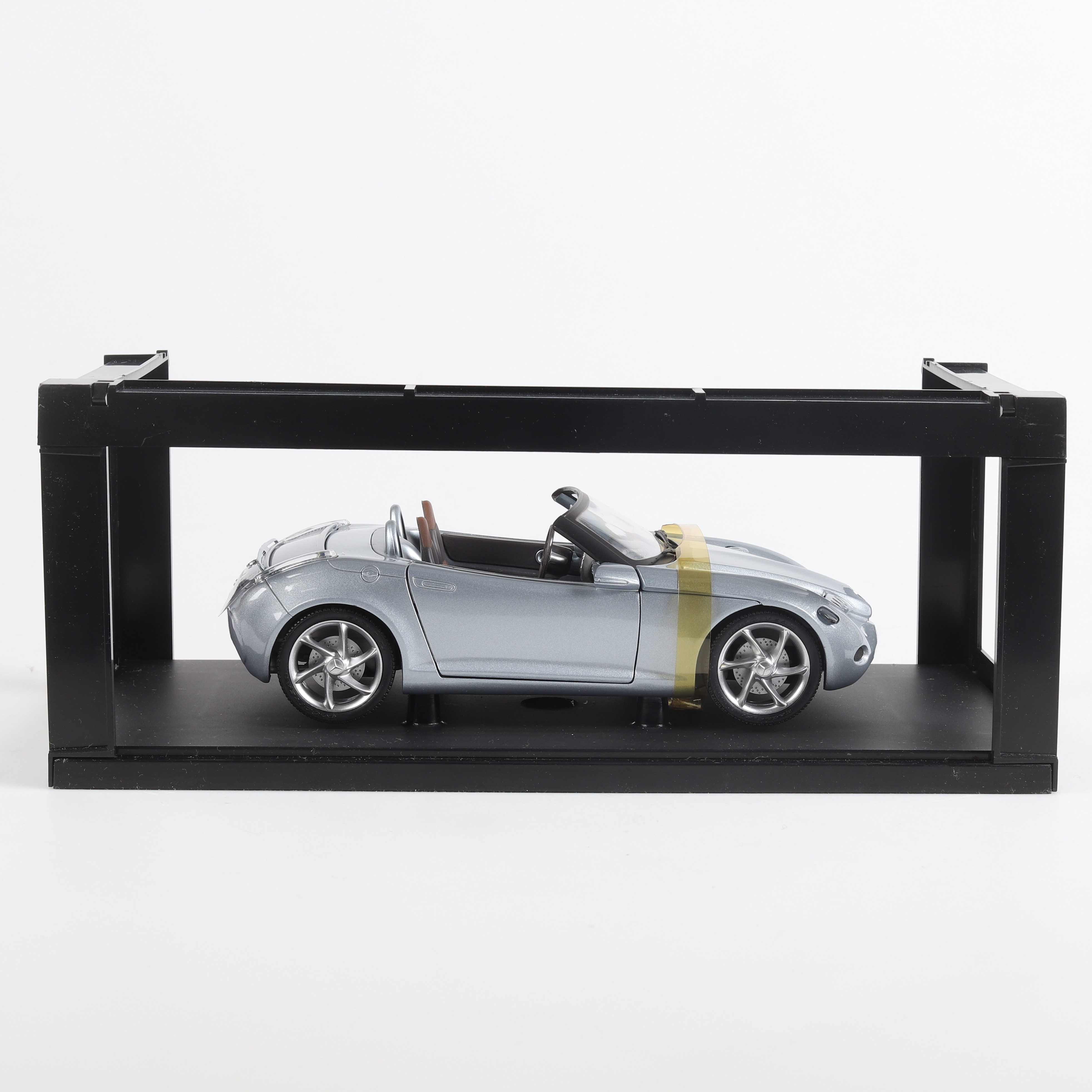 Bilder för 3182107. MODELLBIL, Mercedes-Benz Vision SLA. - Auctionet