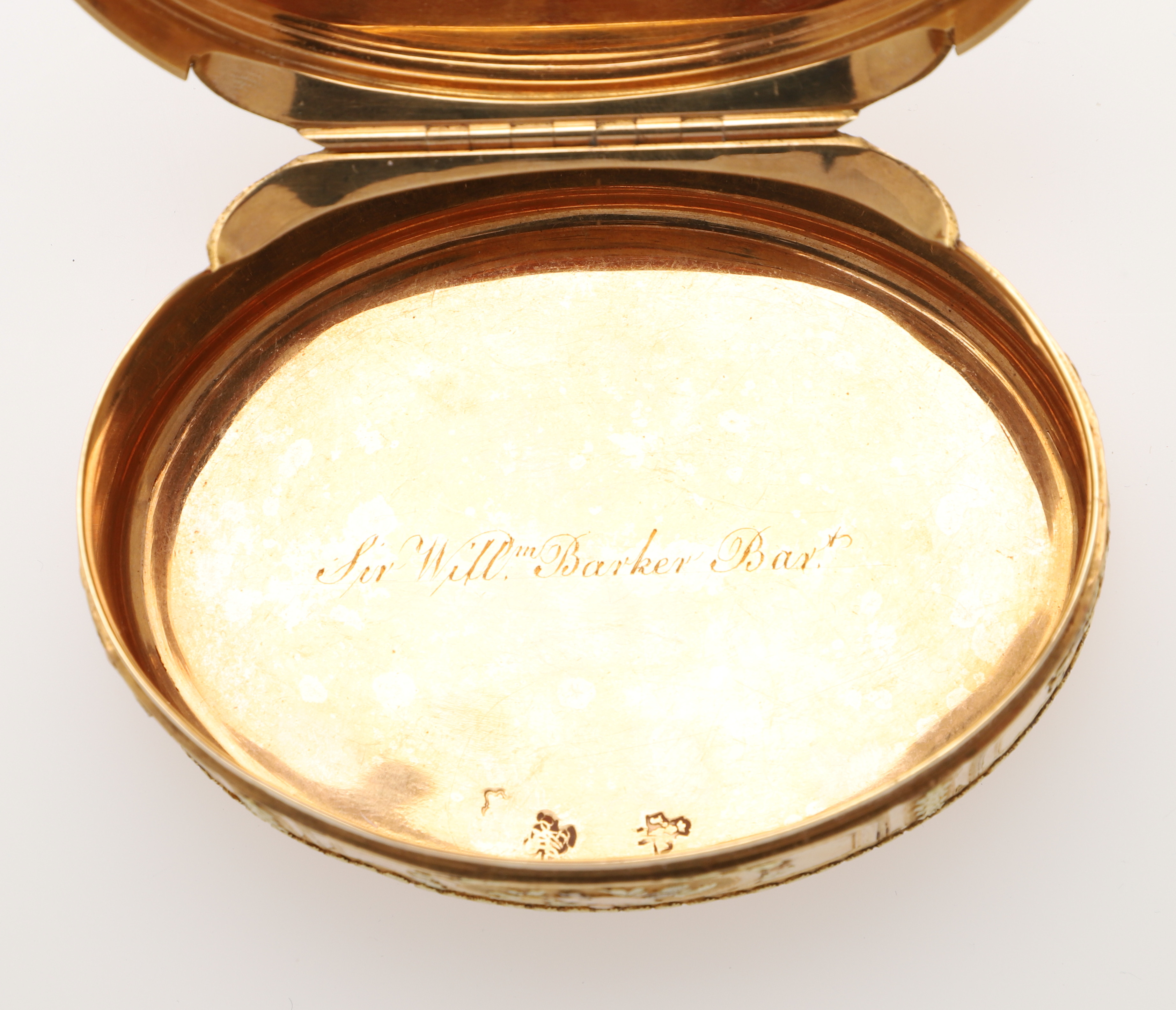 Images for 3198747. A LATE 18TH CENTURY THREE-COLOUR GOLD FRENCH SNUFF ...