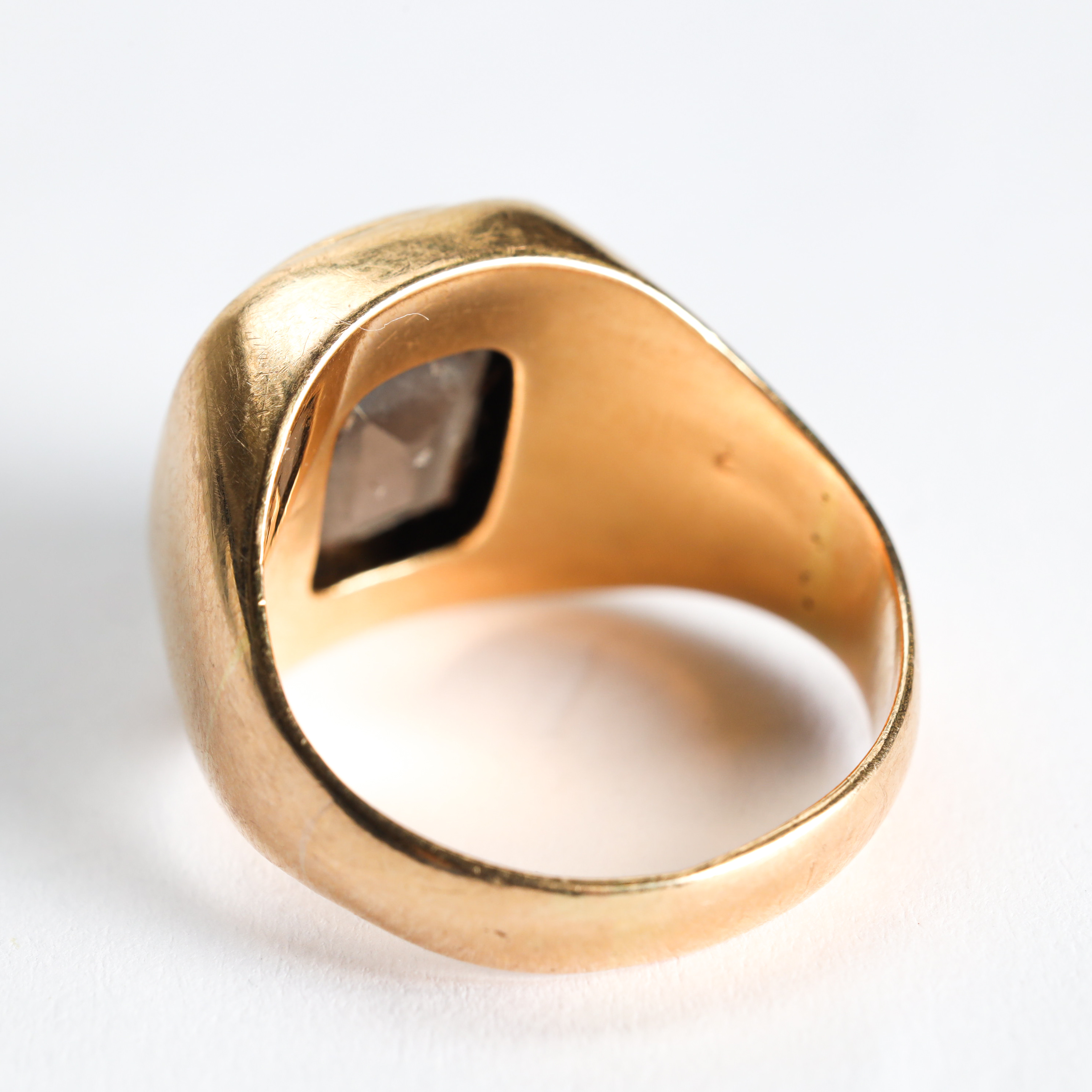 KLACKRING, 18K guld. Smycken & Ädelstenar - Ringar - Auctionet